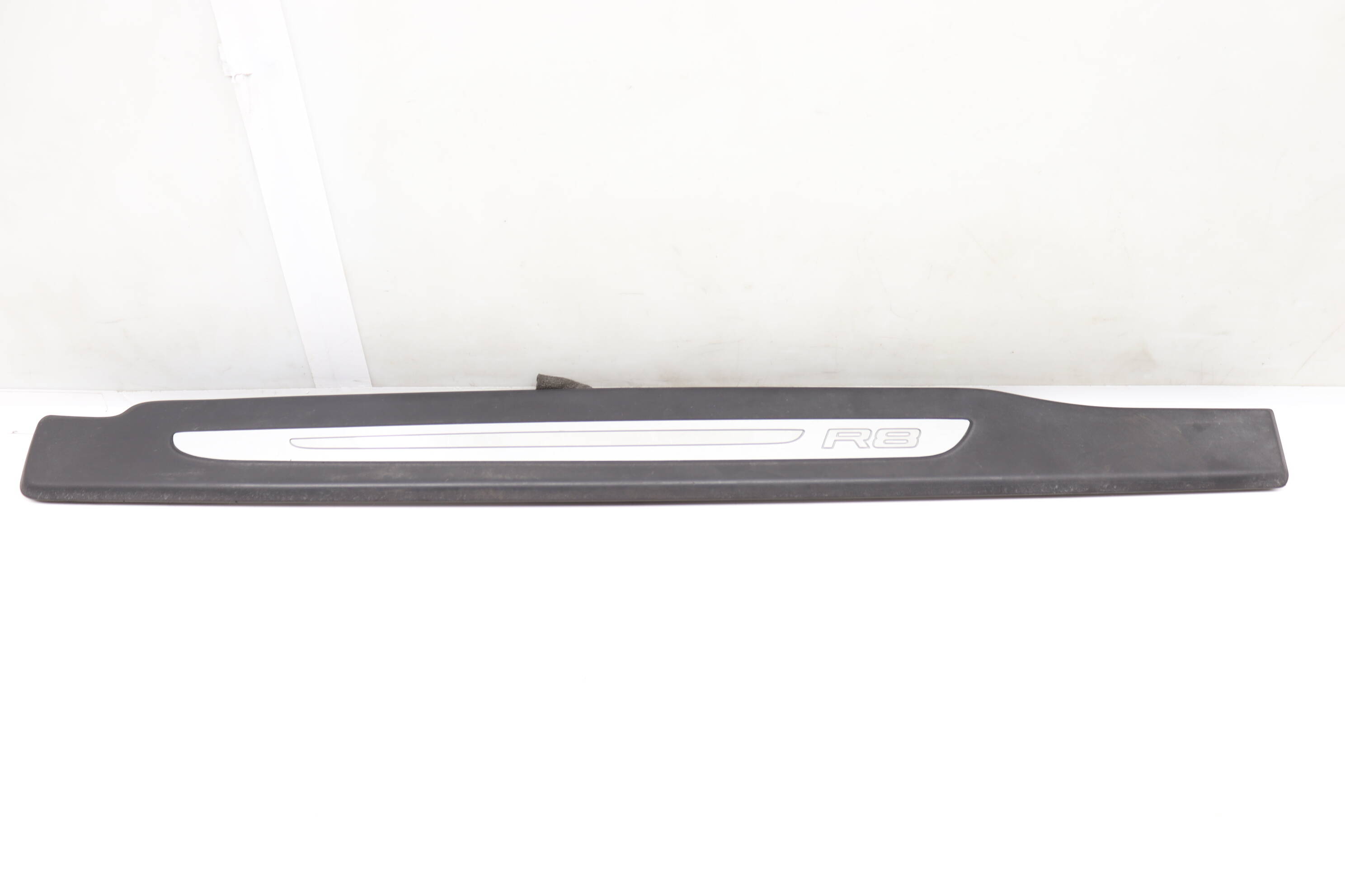 Audi Left Front Outer Door Sill / Scuff Panel (R8) 420853371B