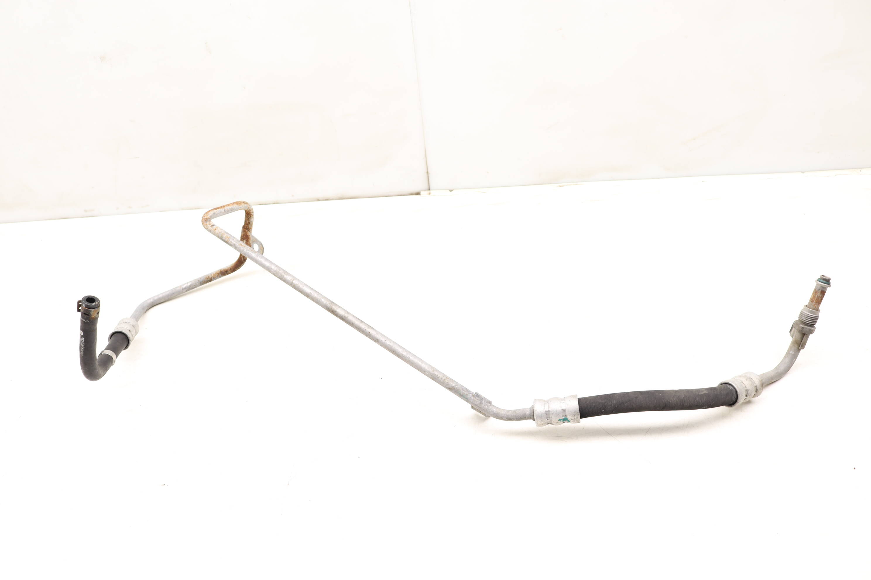 VW Power Steering Hose / Line / Pipe (Return) 5C0422891L