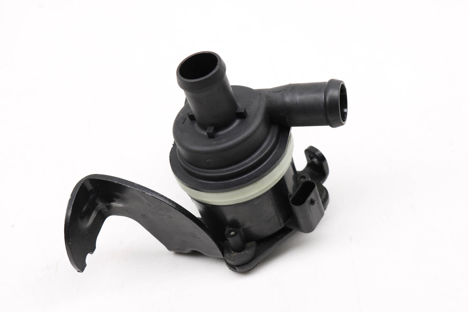 AUXILIARY COOLANT / WATER PUMP W/ BRACKET - AUDI A4 ALLROAD A5 A6 Q5
