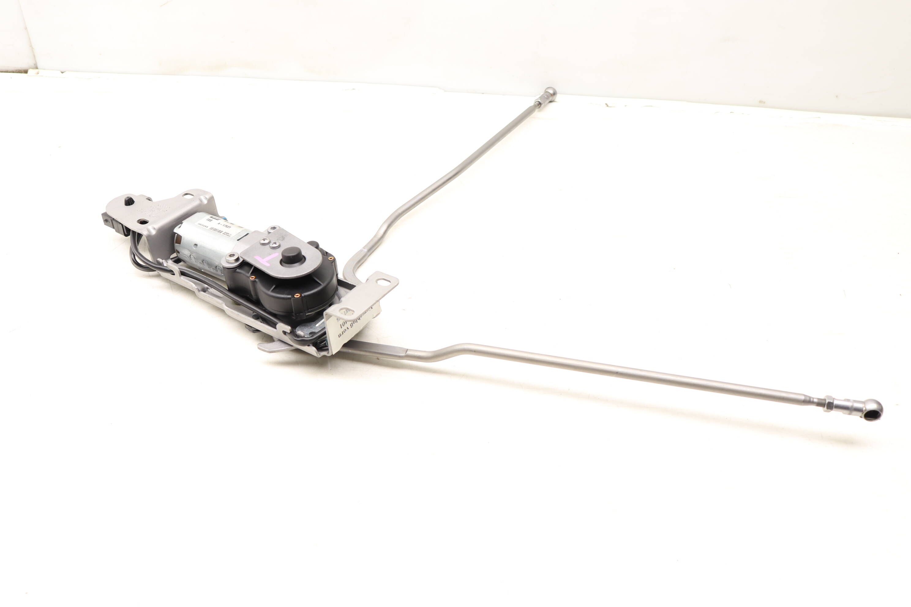 Audi Front Convertible Top Lock / Latch Actuator Motor 8H0871401