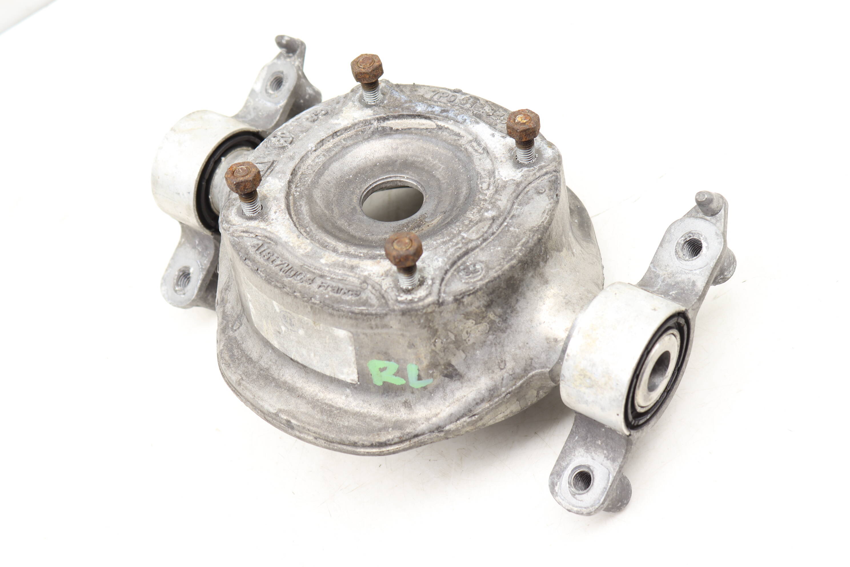 REAR LEFT - UPPER STRUT MOUNT BRACKET / HAT - PORSCHE CAYENNE VW