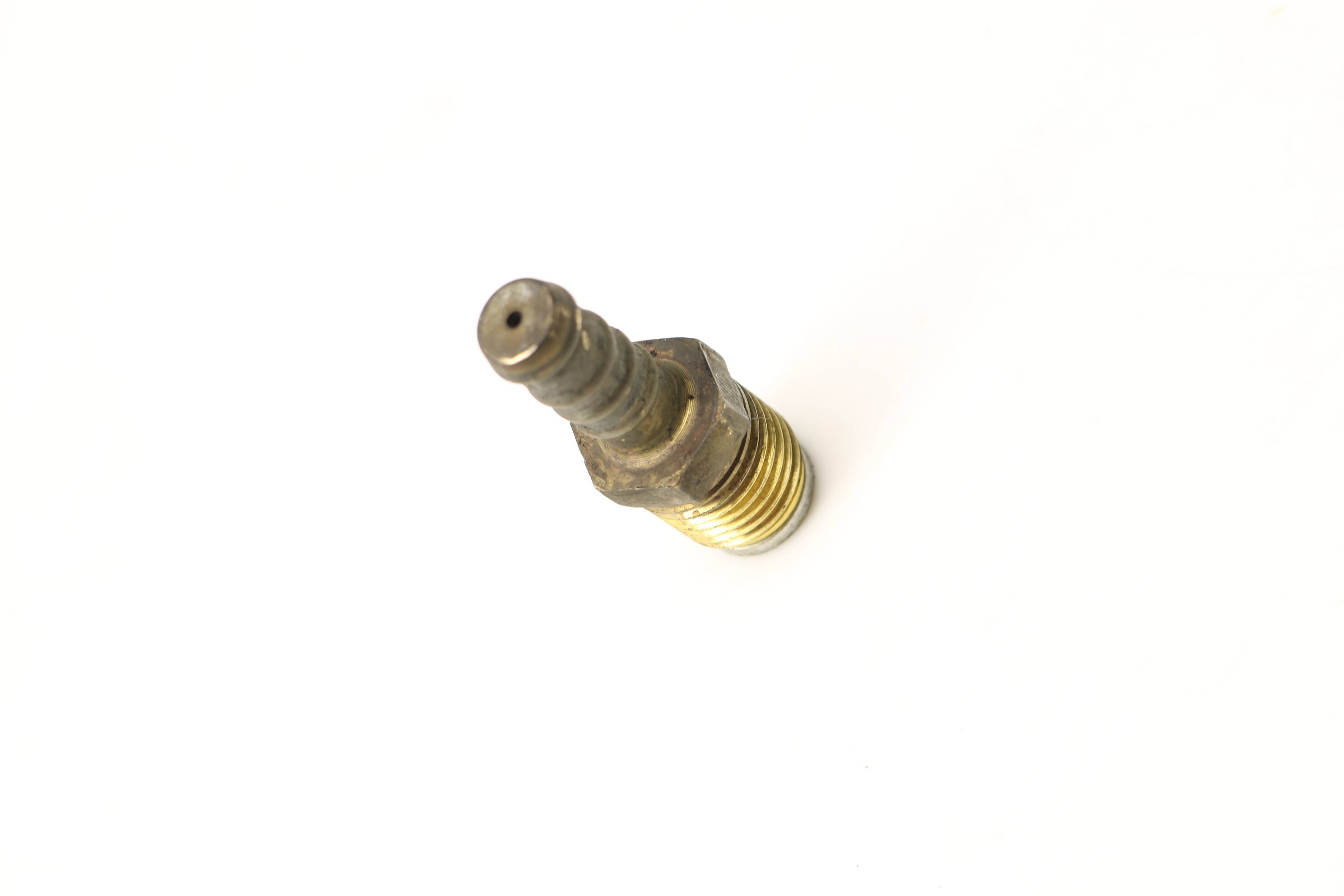 HIGH PRESSURE FUEL PUMP SENSOR PRESSURE FITTING / UNION - AUDI A3 A4