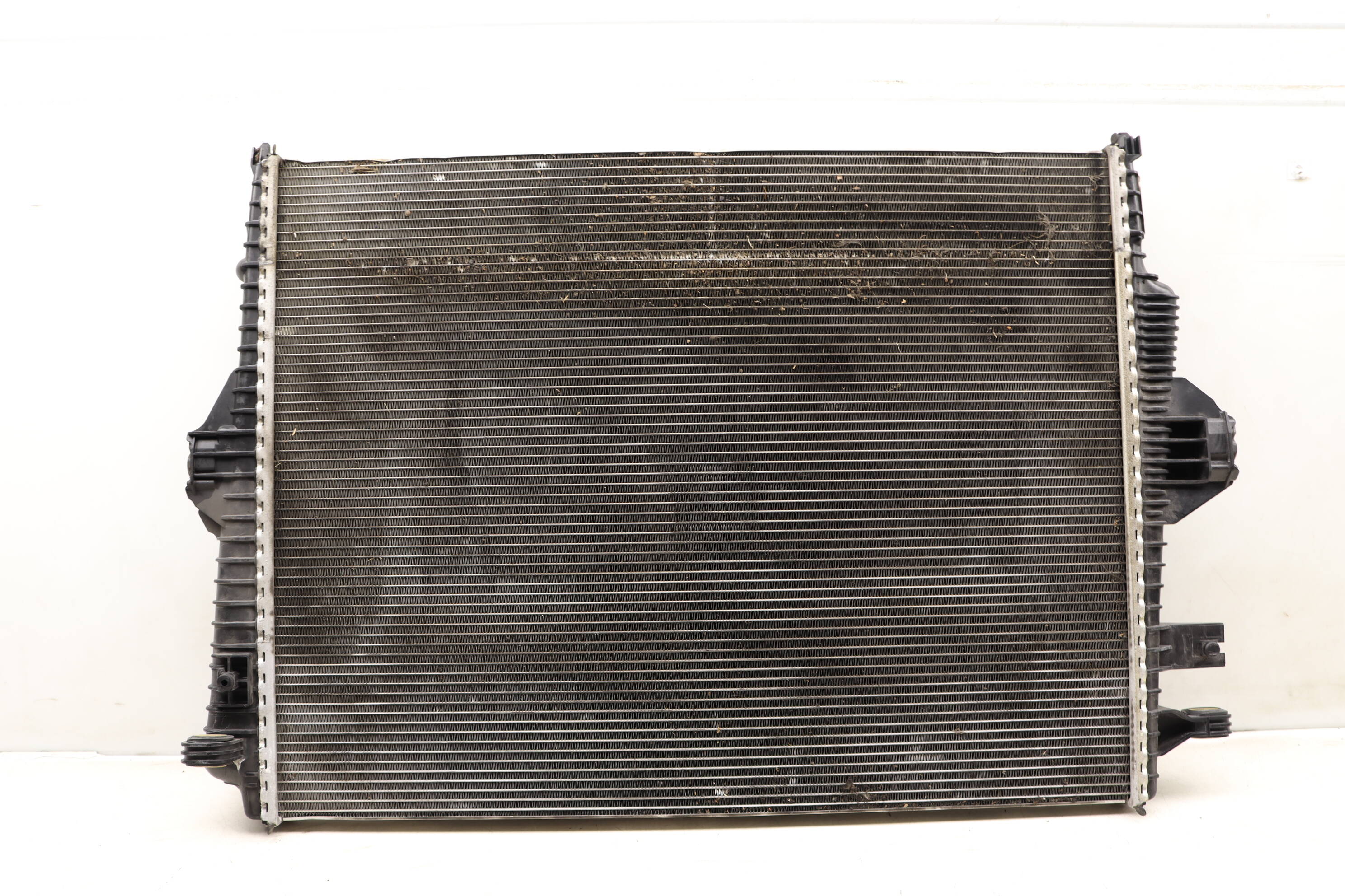 VW Radiator Coolant Hose / Line Set (Touareg) 7P6122101M