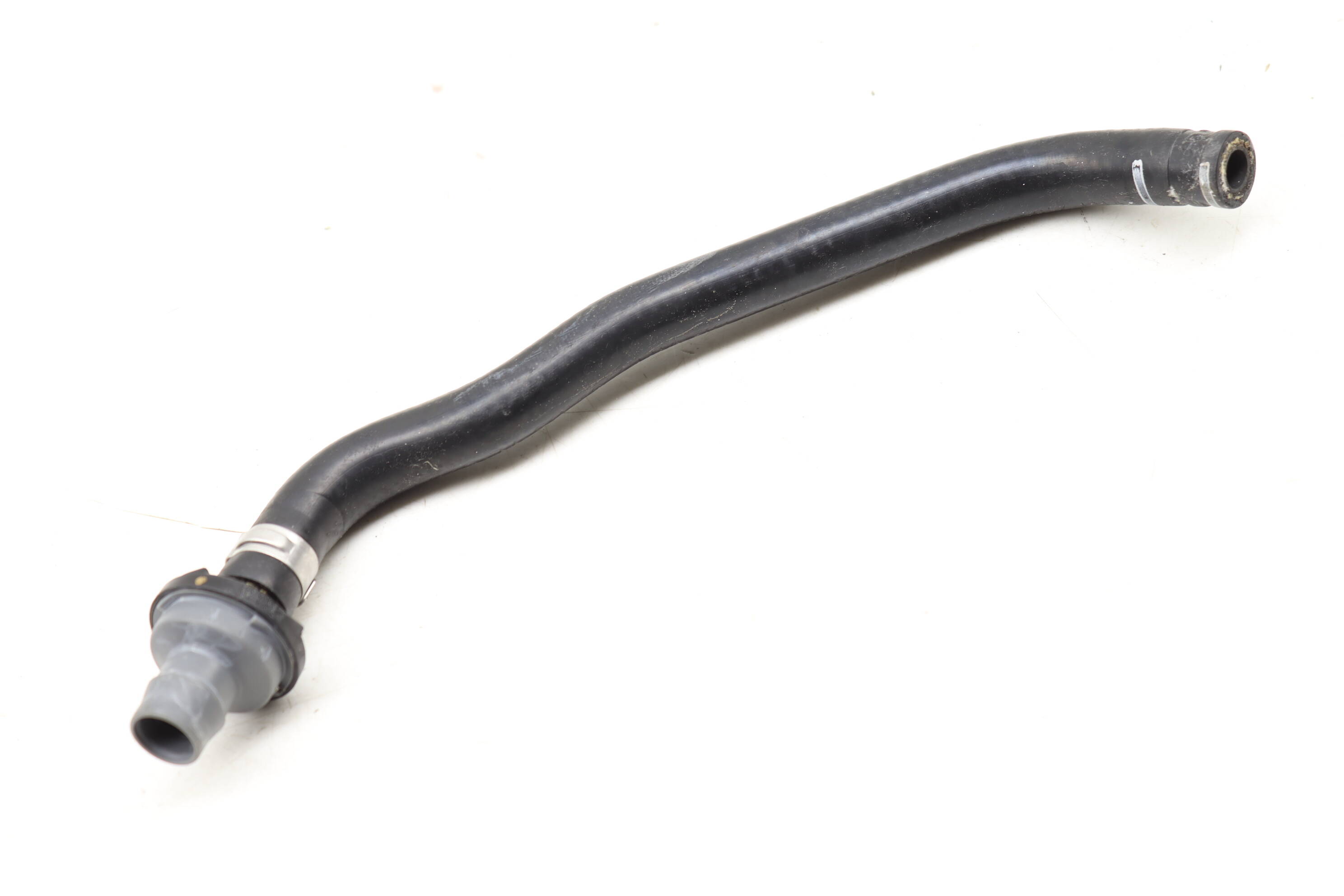 VW Turbo Connecting Hose / Line 06J133781BE