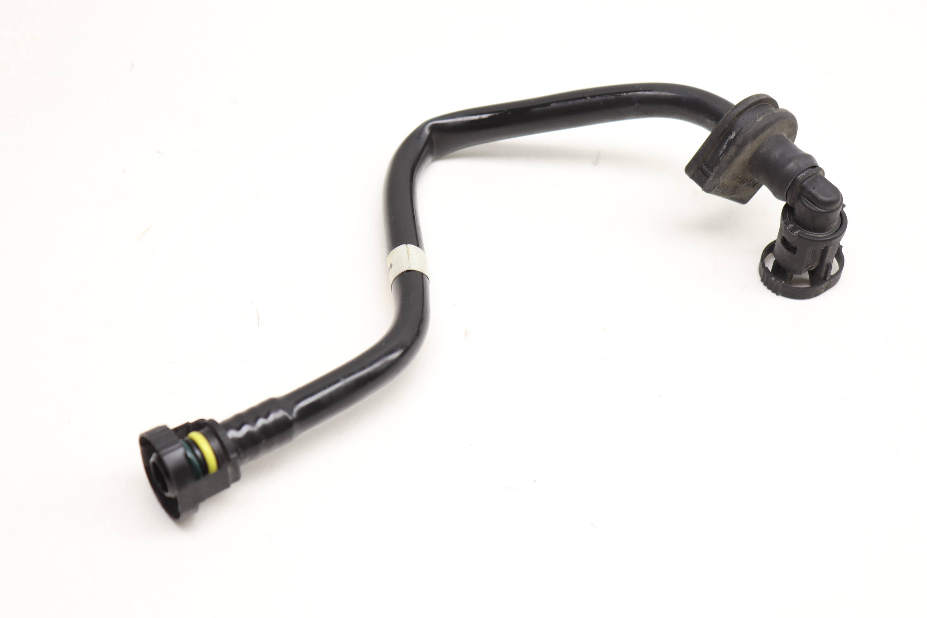 BMW Brake Vacuum Pump Line / Tube / Hose 11667602020