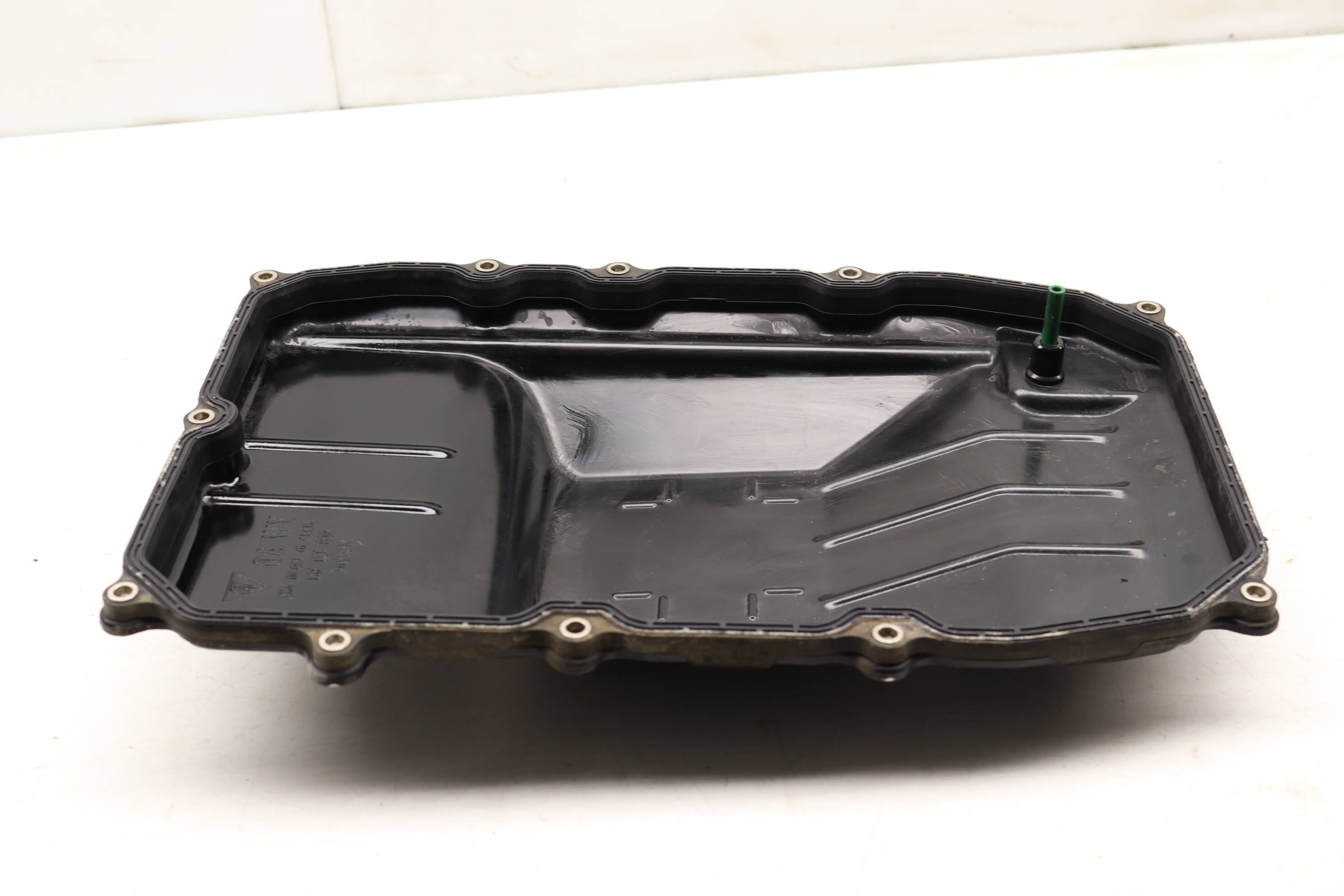 Porsche Transmission Oil Pan / Sump (Panamera, Cayenne) 0C8321361