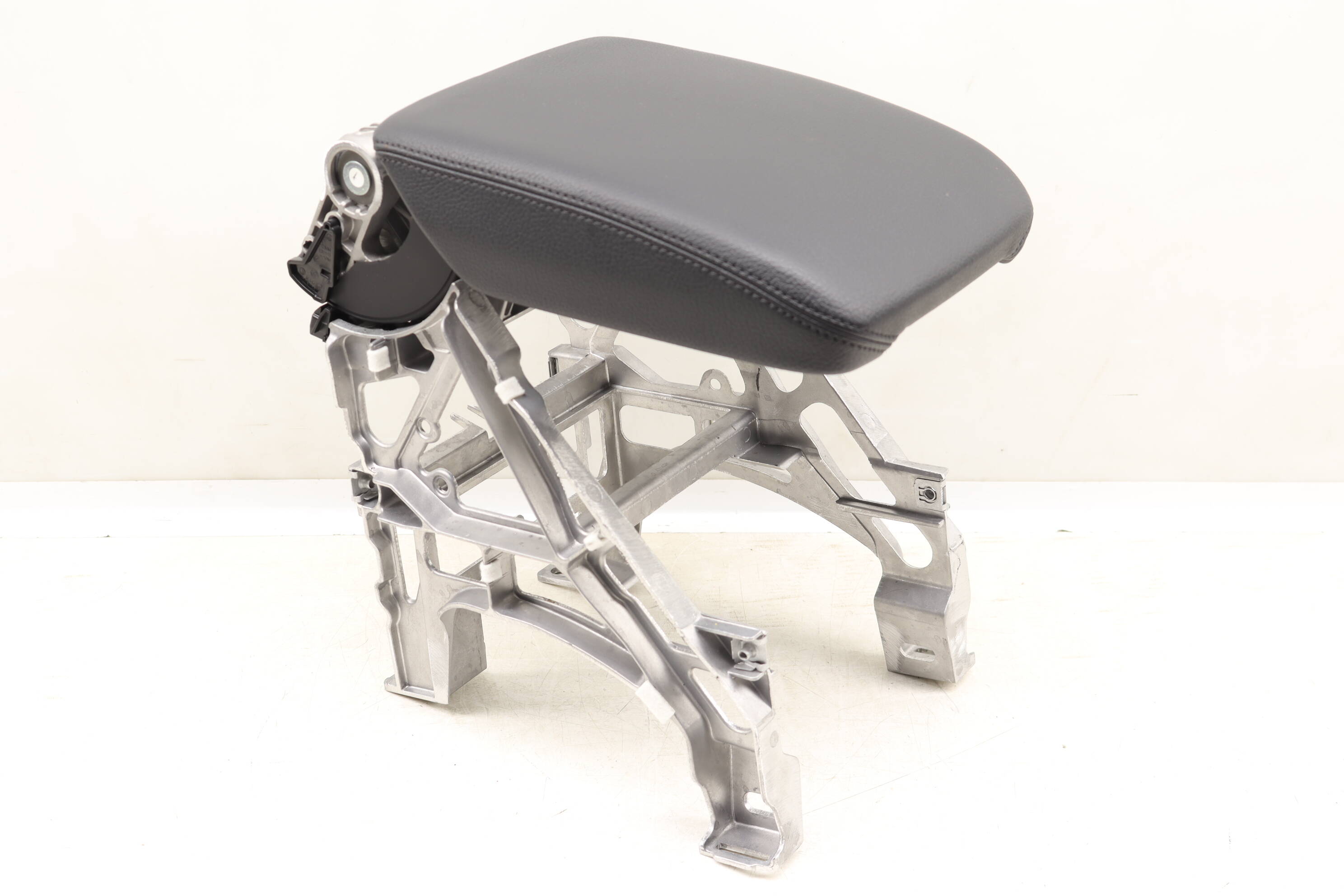 Audi Center Armrest W/ Bracket (Q5, SQ5) 80A864283A
