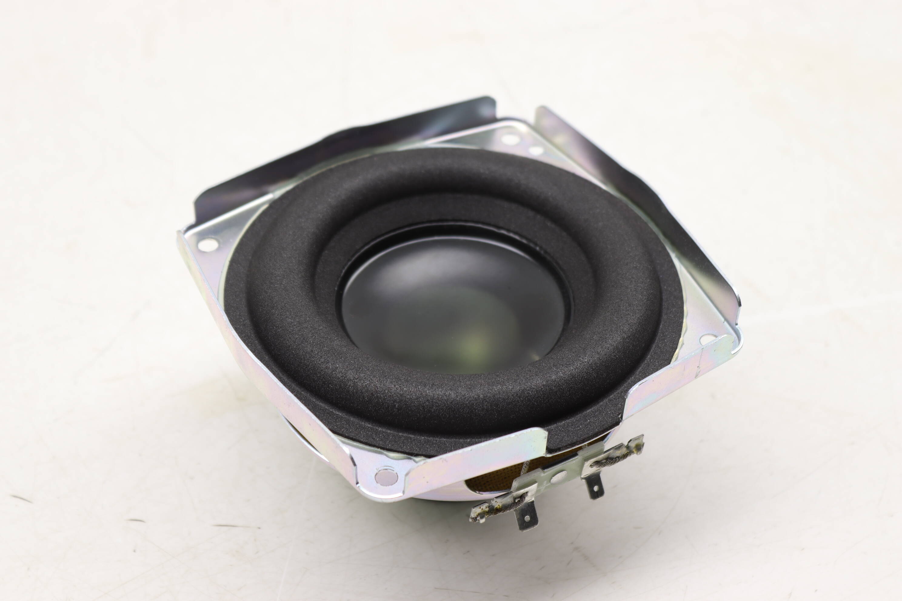 FRONT - DOOR SPEAKER / WOOFER (BOSE) - AUDI A6 S6