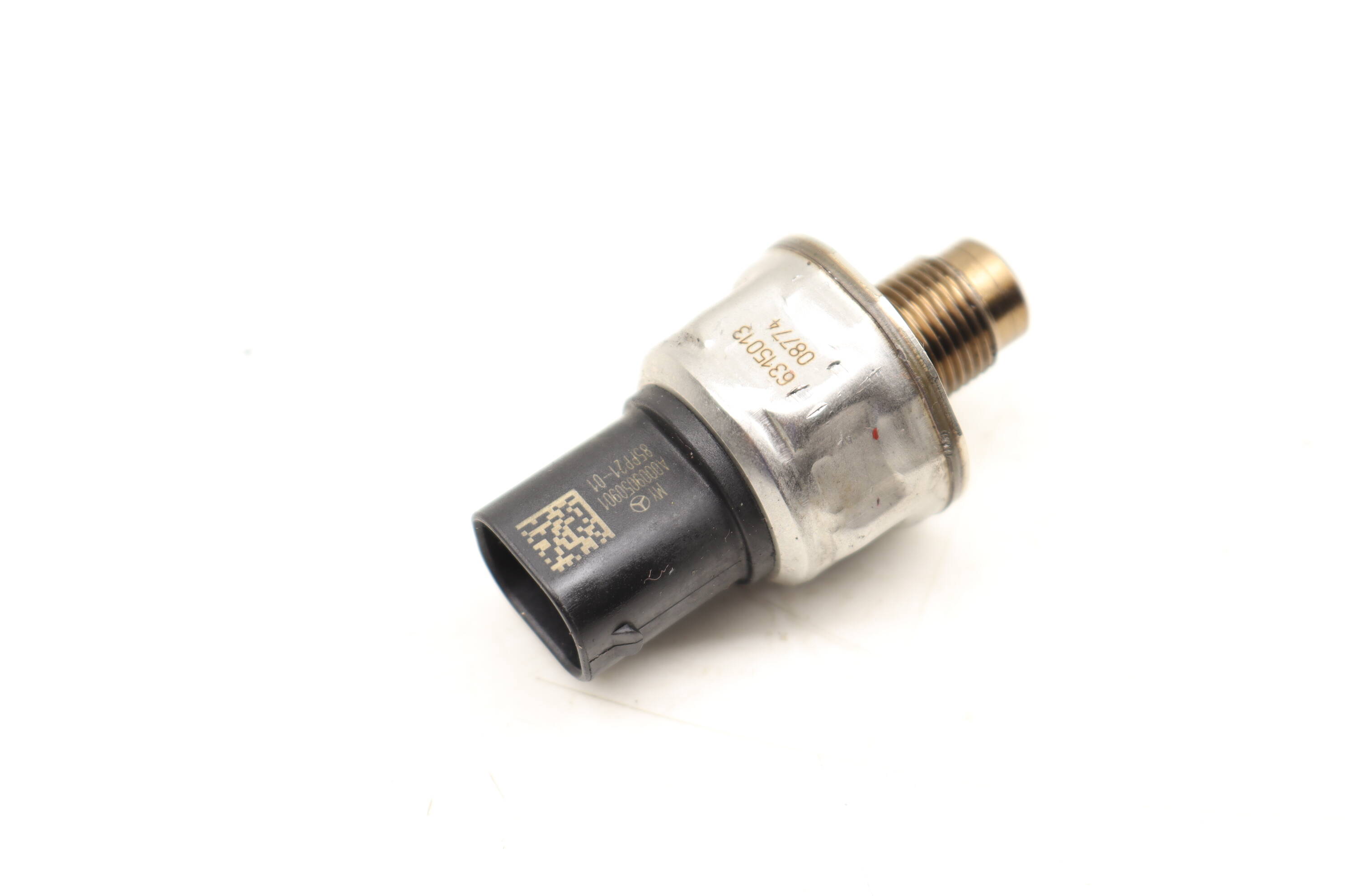 Mercedes-Benz Suspension Pressure Sensor 0009050901