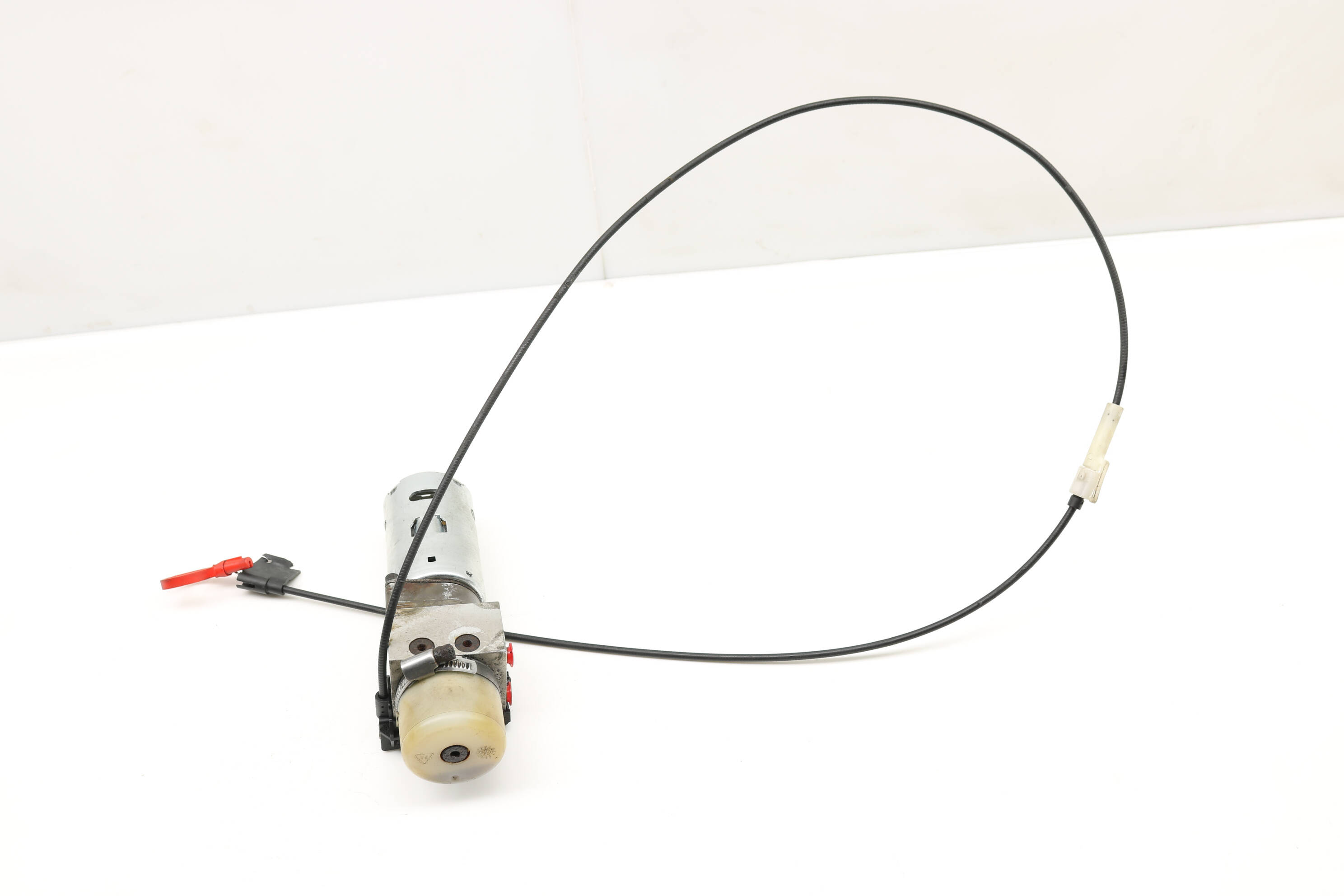 BMW Convertible Top Hydraulic Pump / Motor (Z4) 54347079586