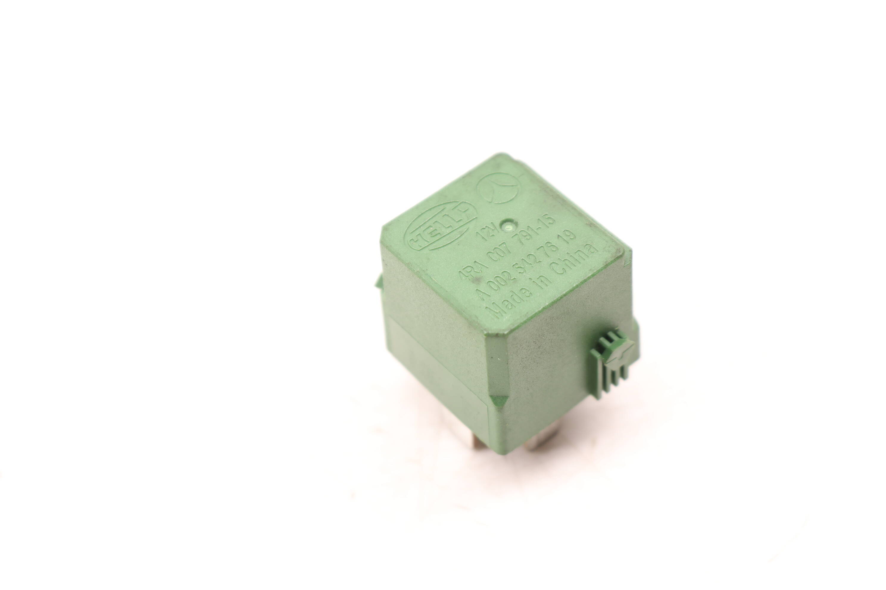 Mercedes-Benz Air Suspension Compressor / Pump Relay 0025427619