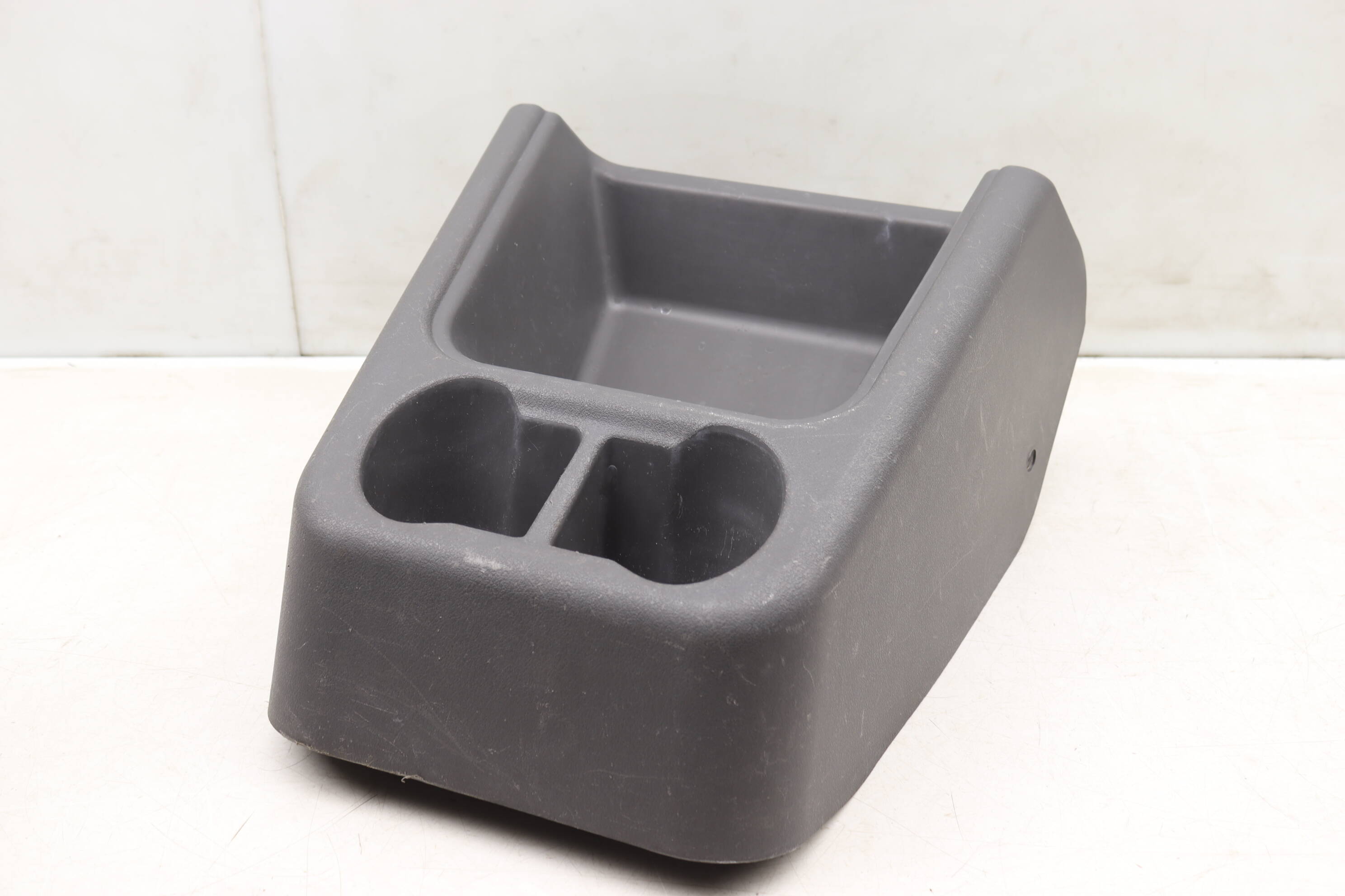 VW Center Console / Cup Holder (EuroVan) 7DB858570A