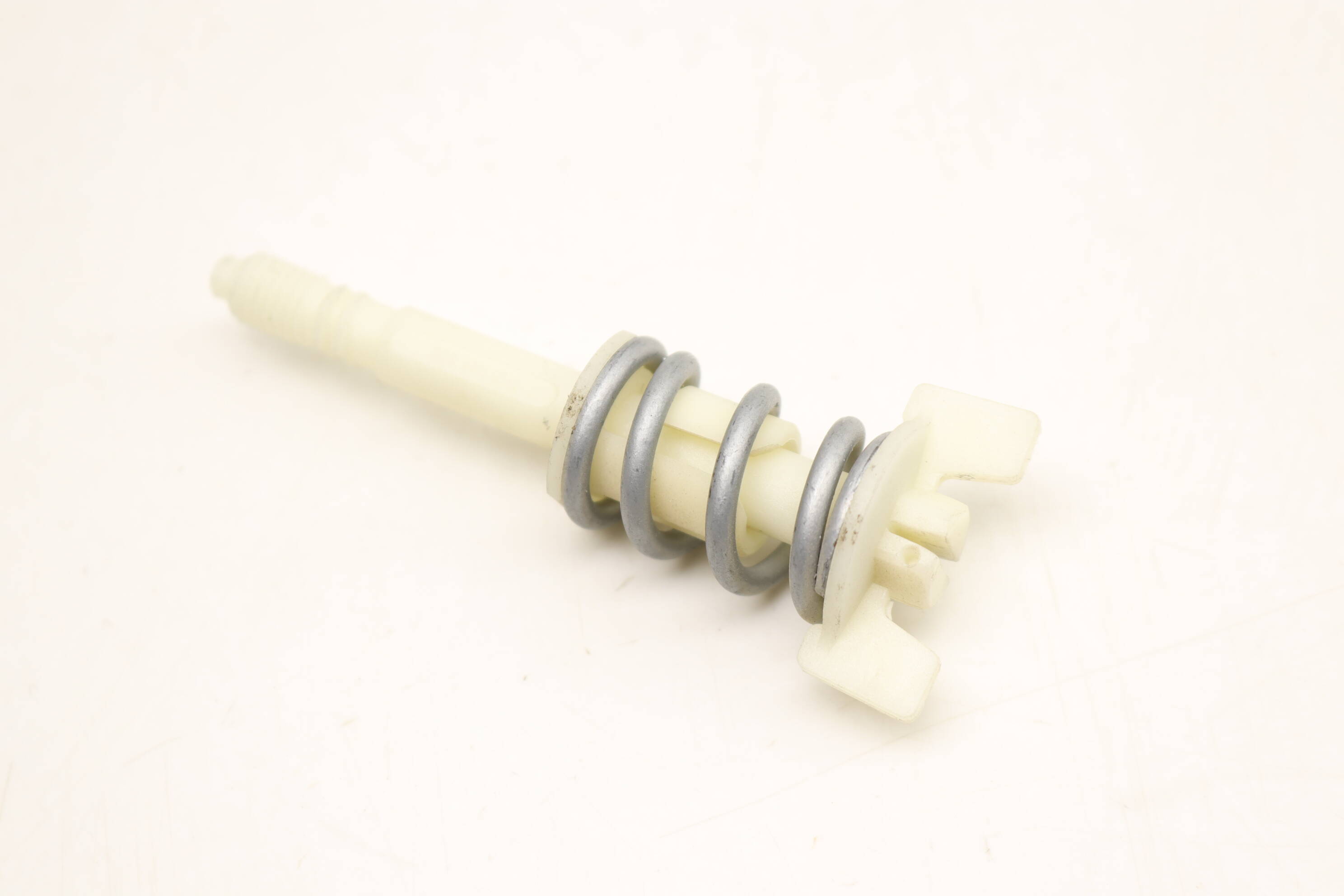 VW Tail Light Screw / Fastener (Jetta, Golf, Golf R) 1K8945300