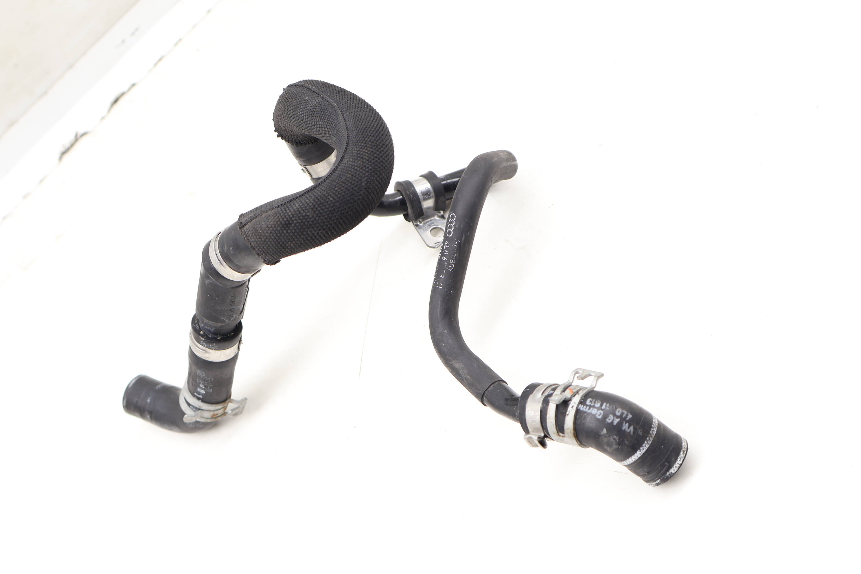 Audi Brake Booster Vacuum Hose / Line (Q7) 4L0611931H