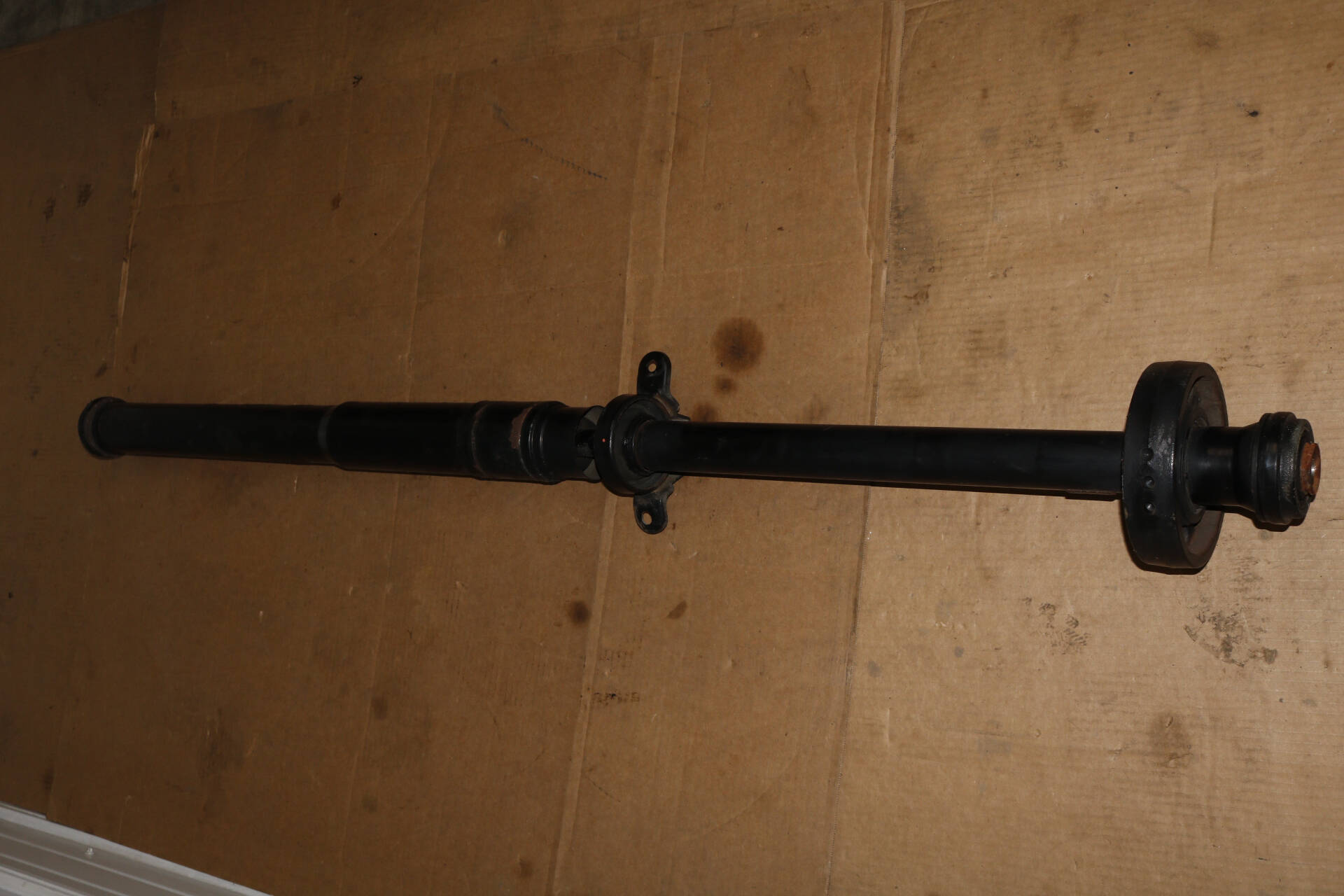 REAR - DRIVESHAFT / PROPELLER SHAFT - AUDI Q7 - 7L8521105A