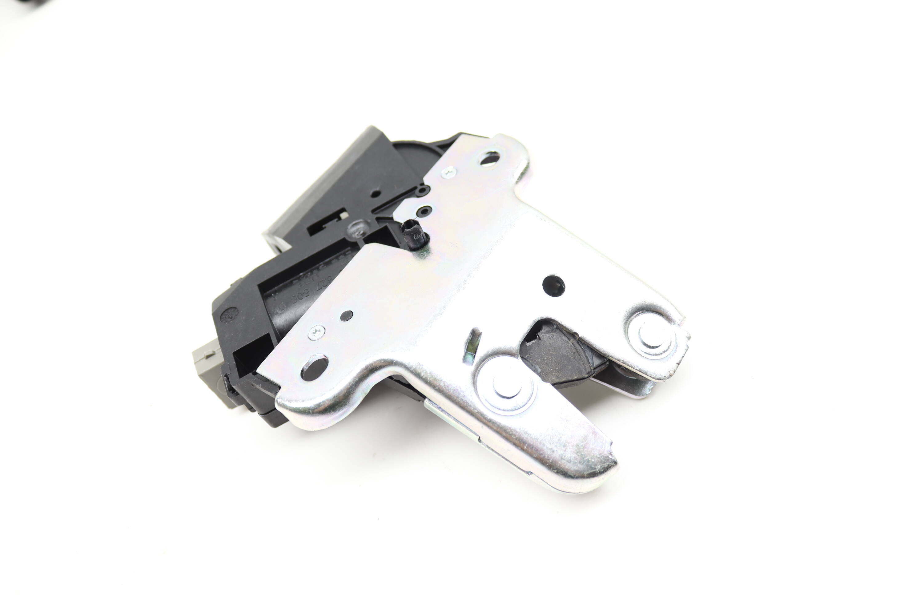 VW Front Left Door Latch / Lock Actuator 3C1837015B