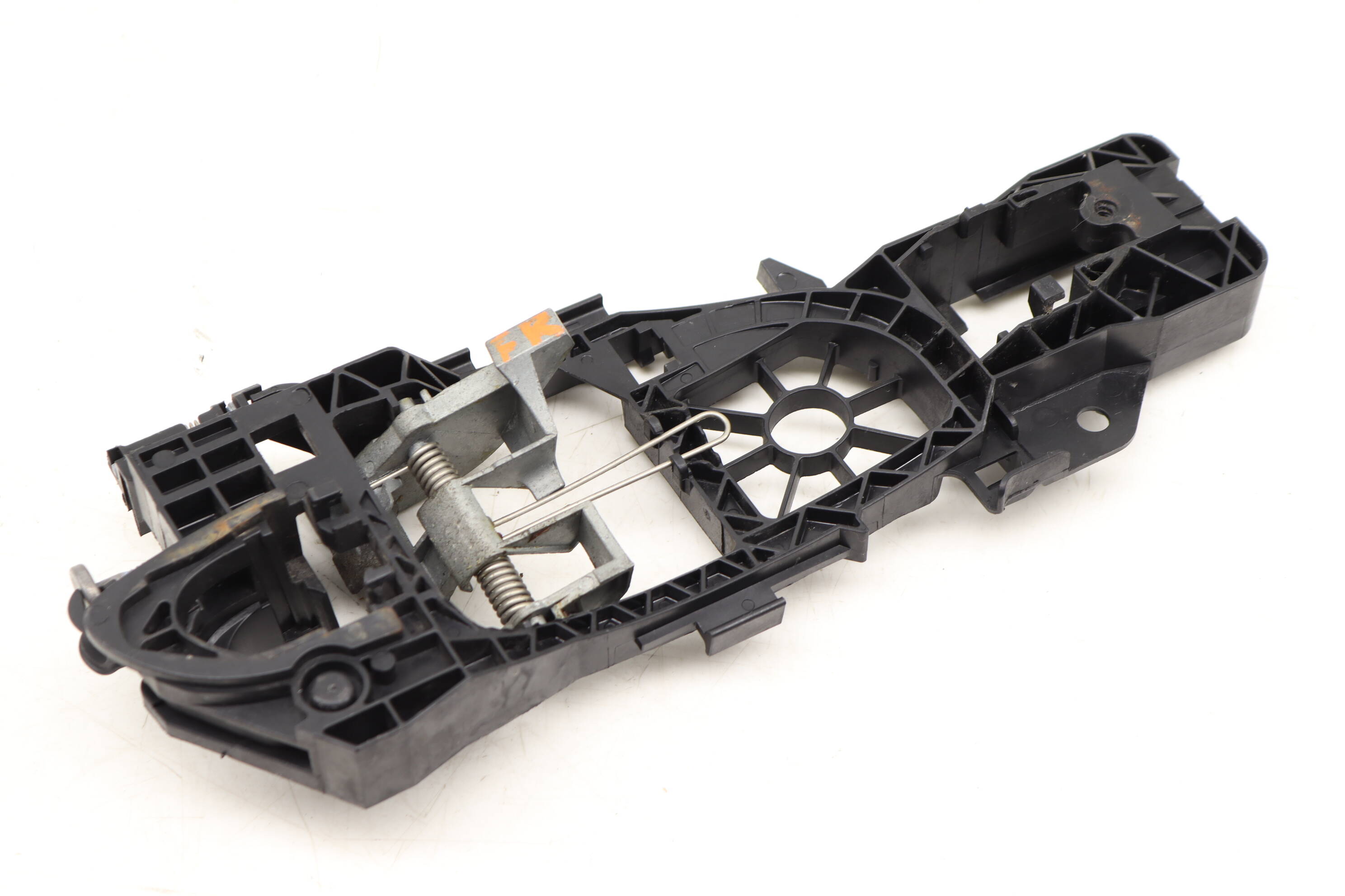 VW Right Exterior Door Handle Bracket (Passat) 3C0837886J