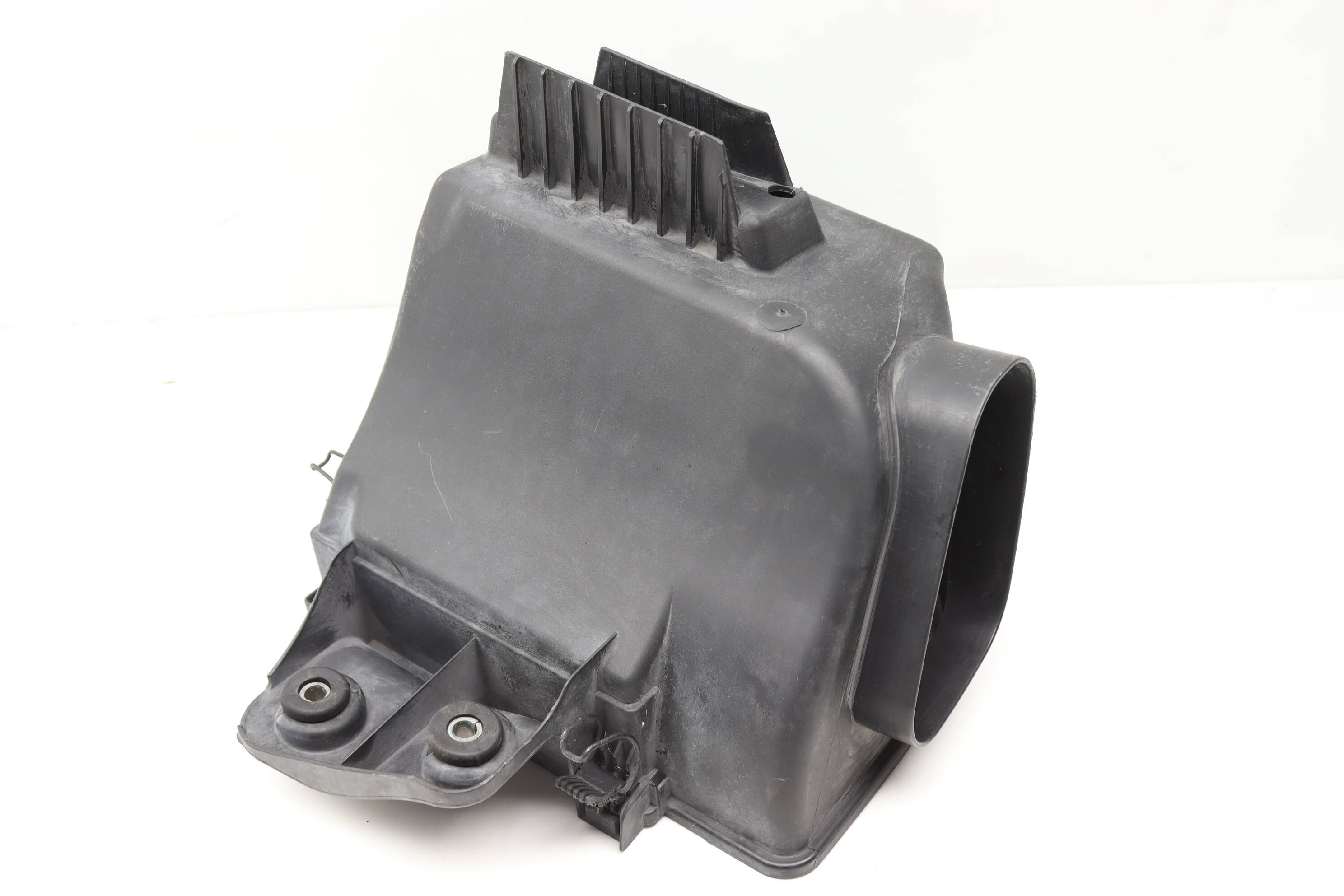 BMW Air Intake Filter Box (Lower) (Z4) 13717514872