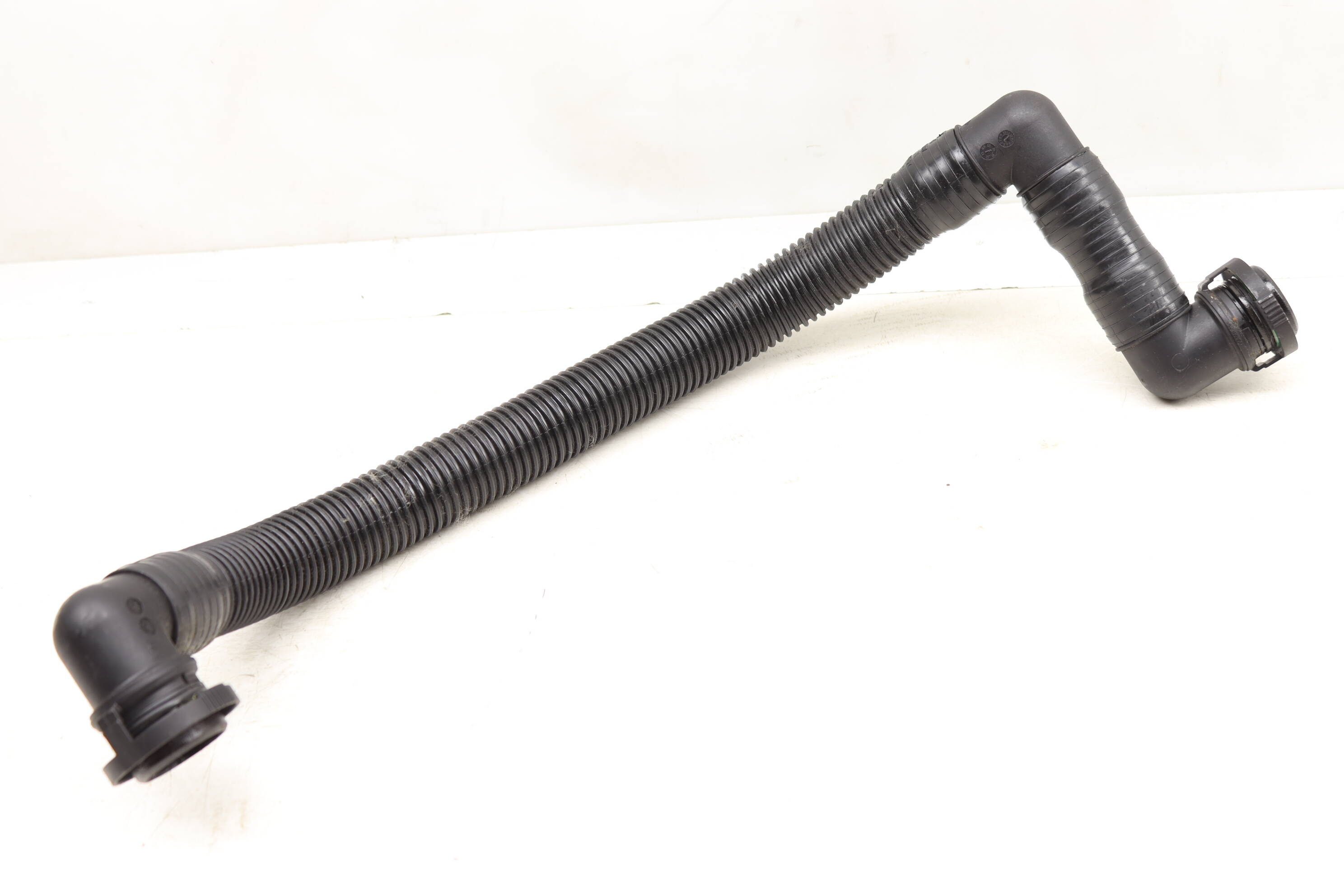 Porsche Engine Oil Separator Breather Hose / Line 94810724520