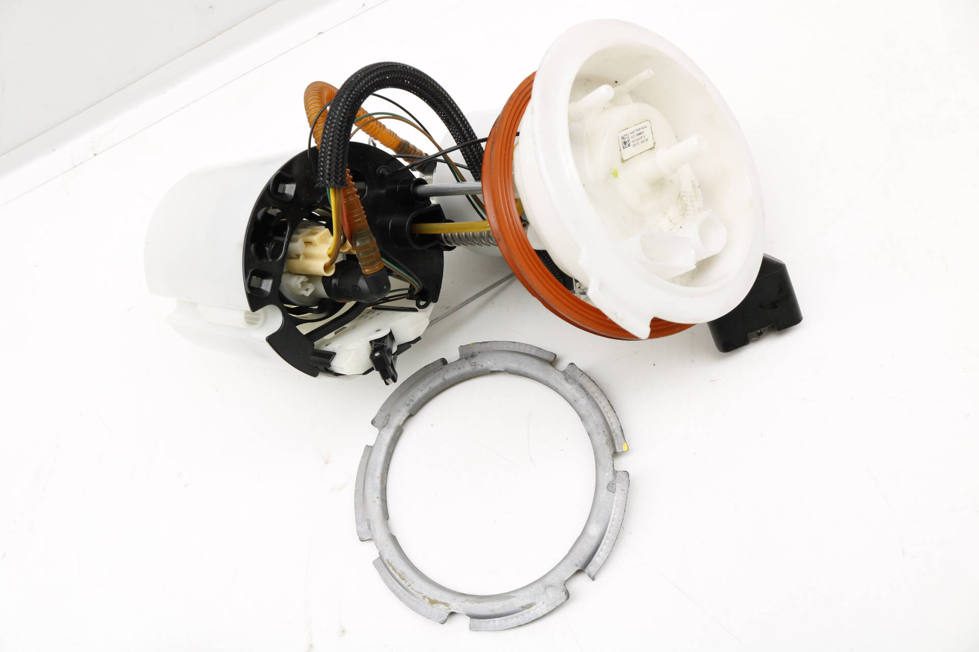 Audi Fuel Pump Assembly 4G0919051K