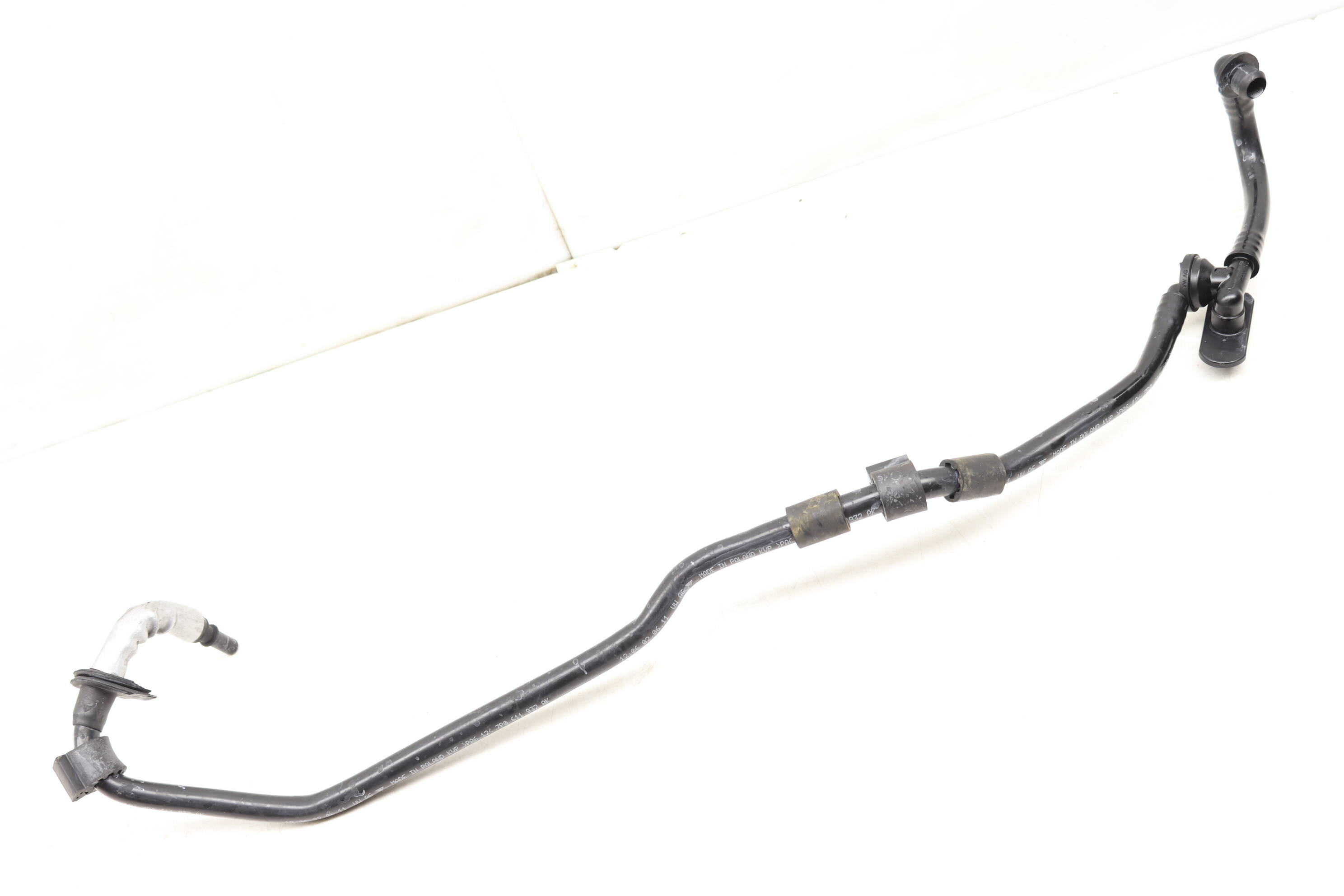 VW Brake Booster Vacuum Line / Pipe (Touareg) 7P0611932AK