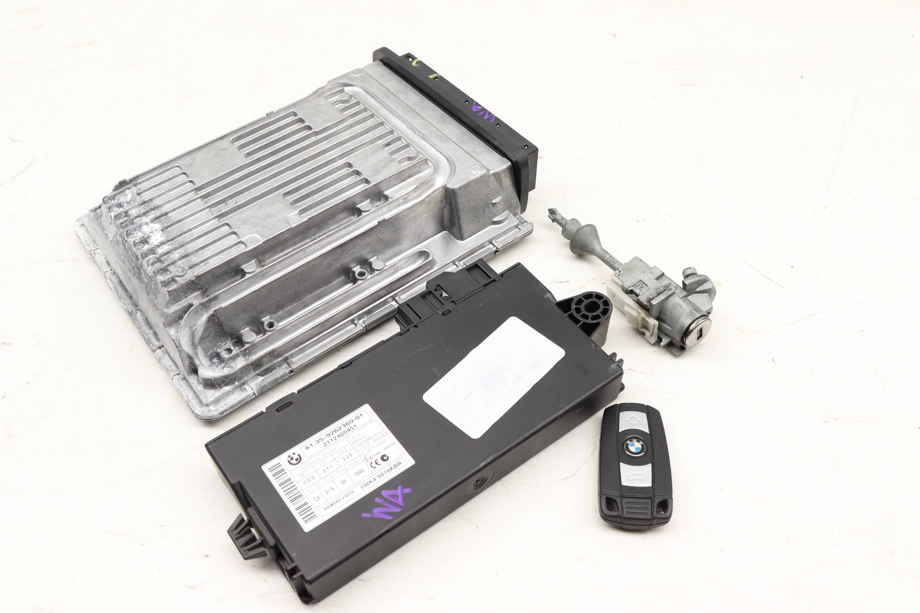 ECU DME / CAS3 THEFT LOCKING MODULE / LOCK CYLINDER W/ KEY - BMW X5 X6