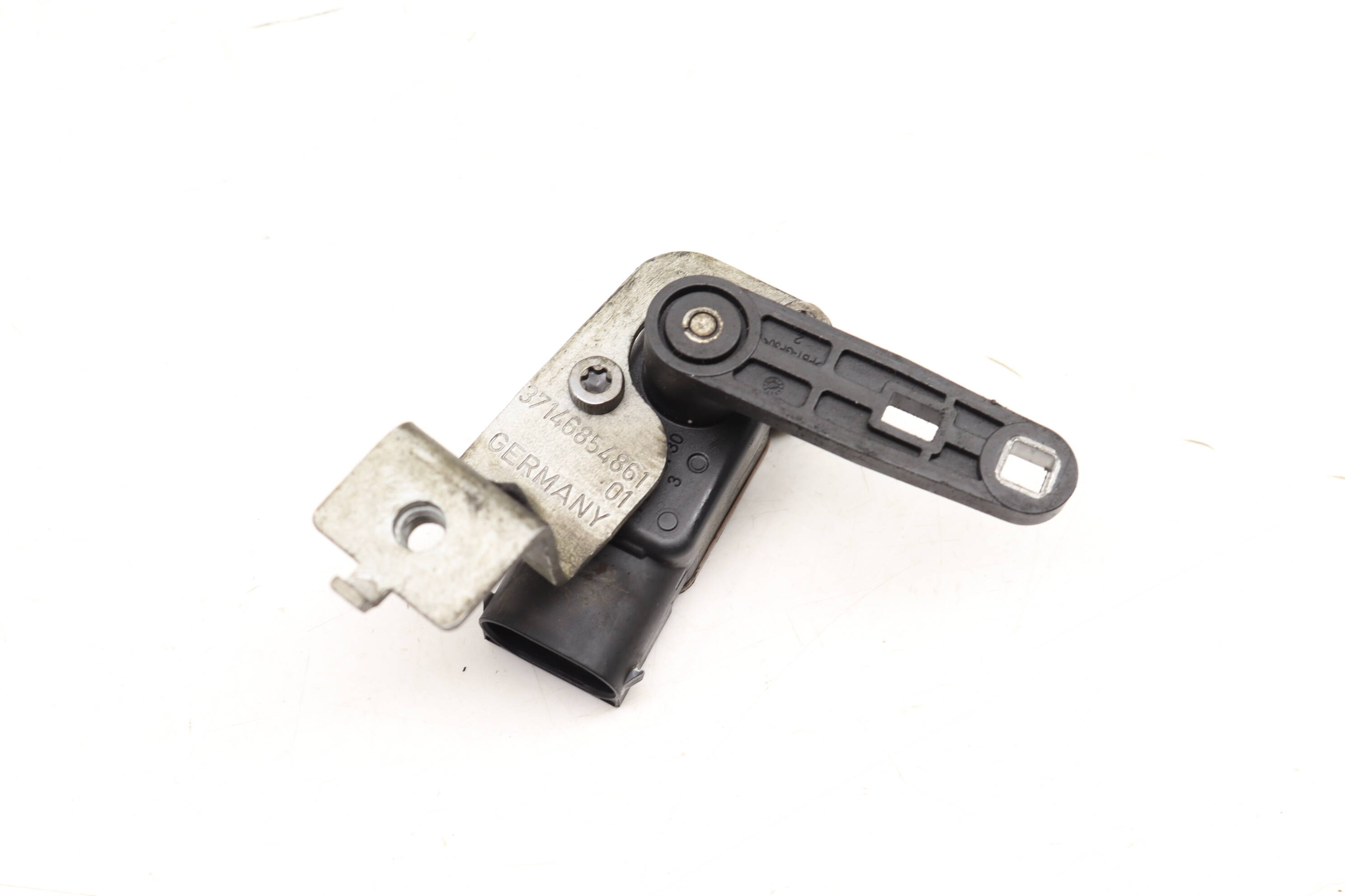 BMW Front Left Headlight Leveling Sensor (X5, X6) 37146867646