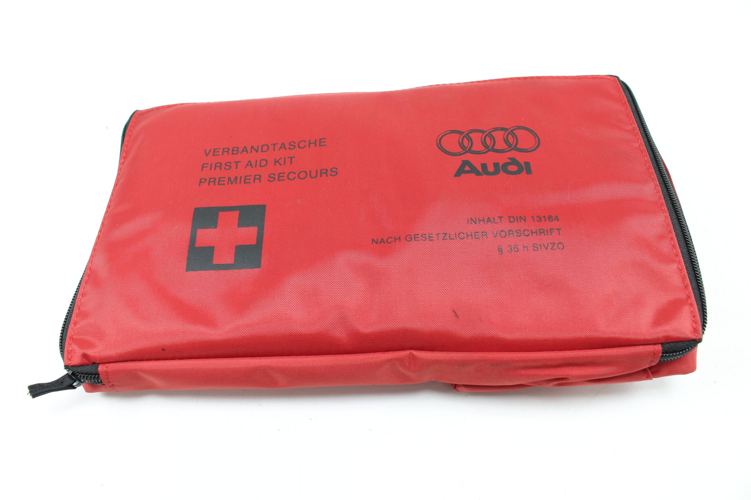 Audi First Aid Kit 8E0860281
