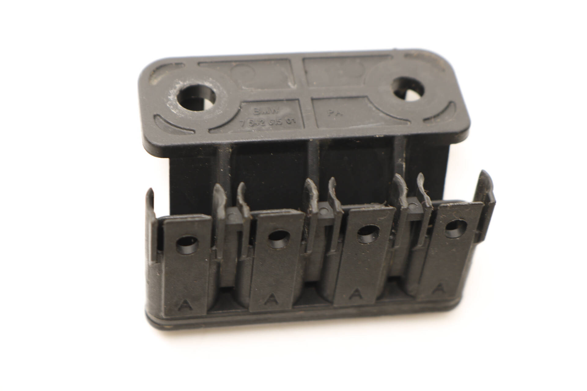 INTAKE MANIFOLD POWER DISTRIBUTION BOX - BMW 323I 325I 325XI 330I