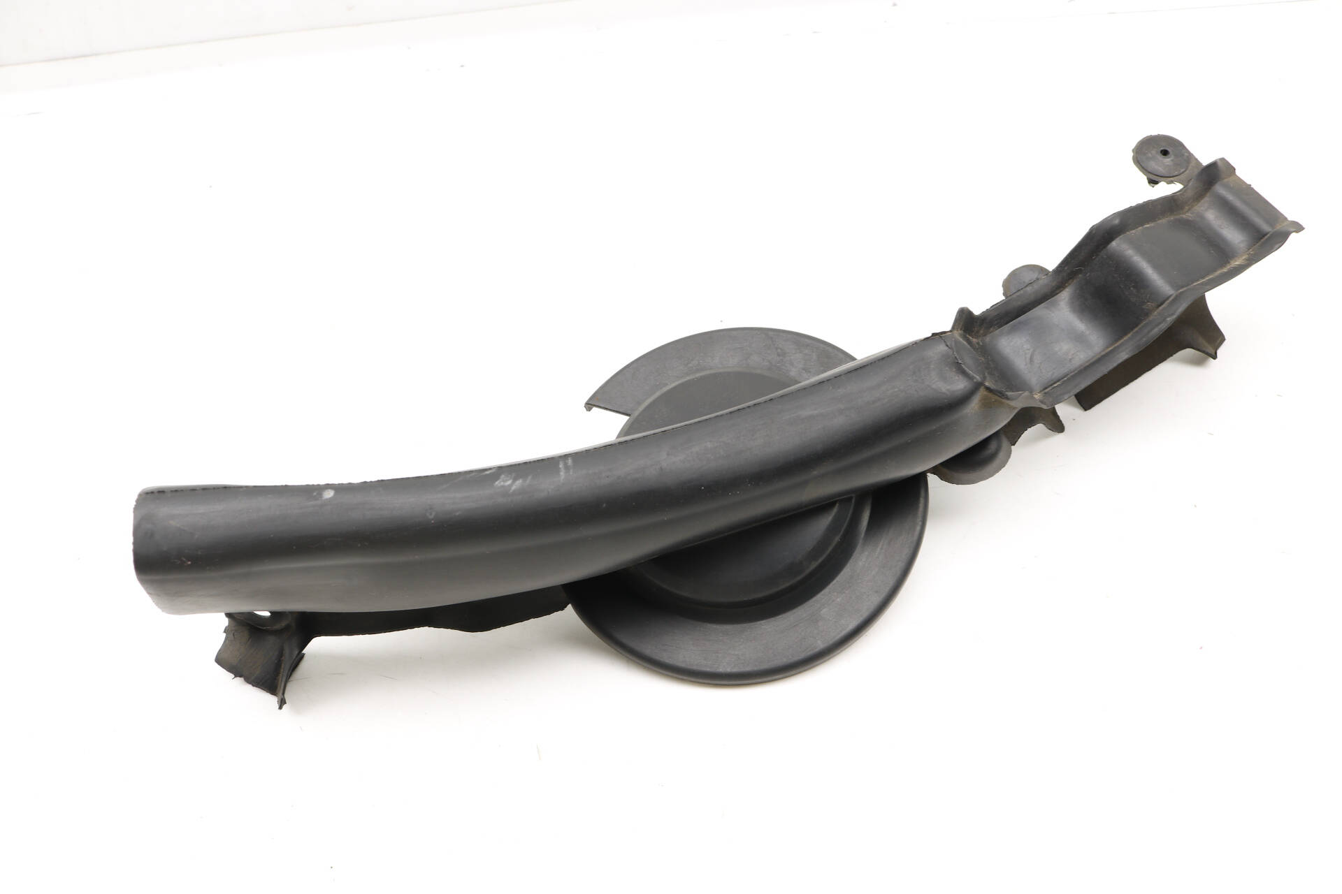 BMW Left Engine Bay / Hood Seal 51767255803