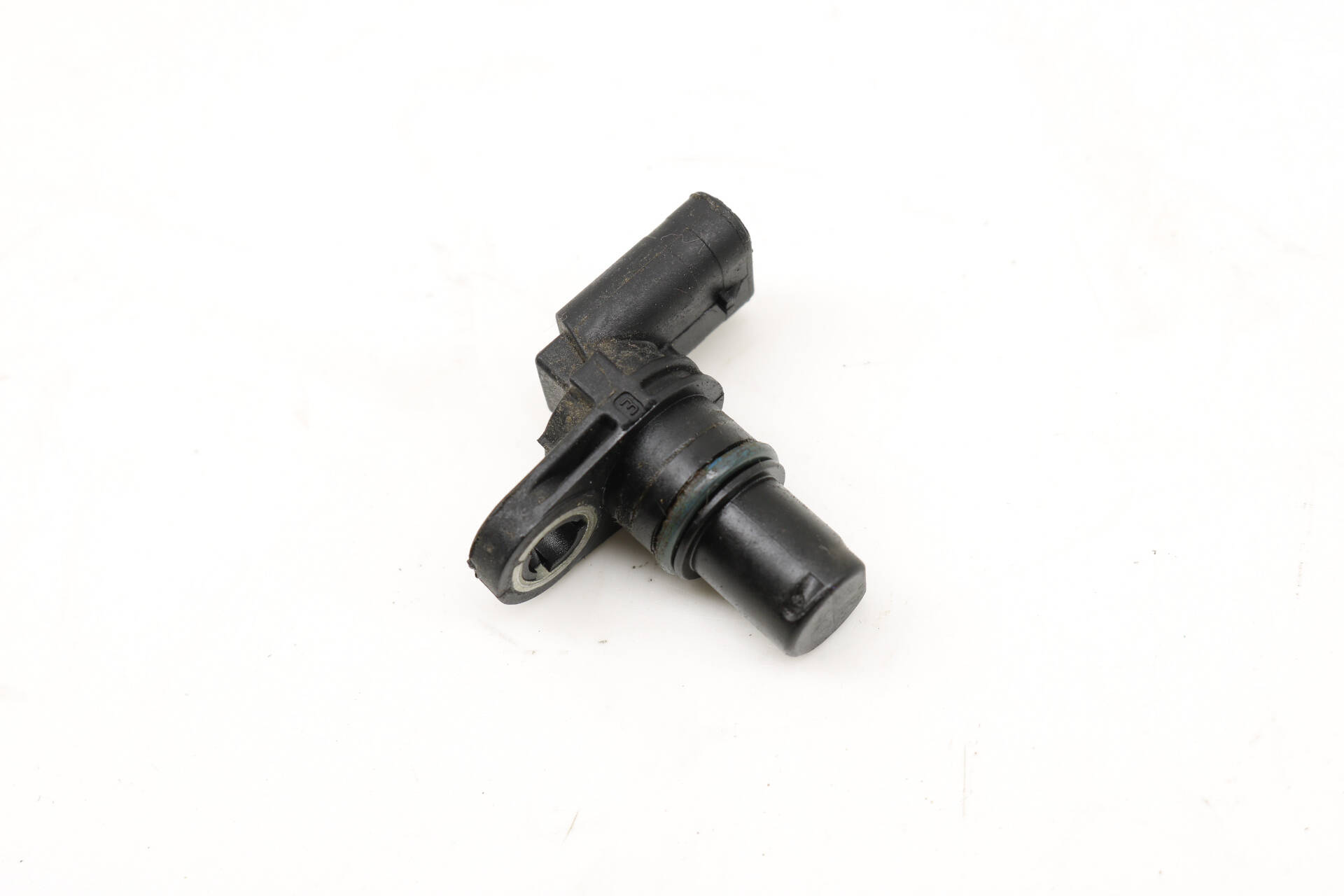 4.2 CRANKSHAFT POSITION SENSOR - AUDI Q7 RS6 VW TOUAREG - 077905381N