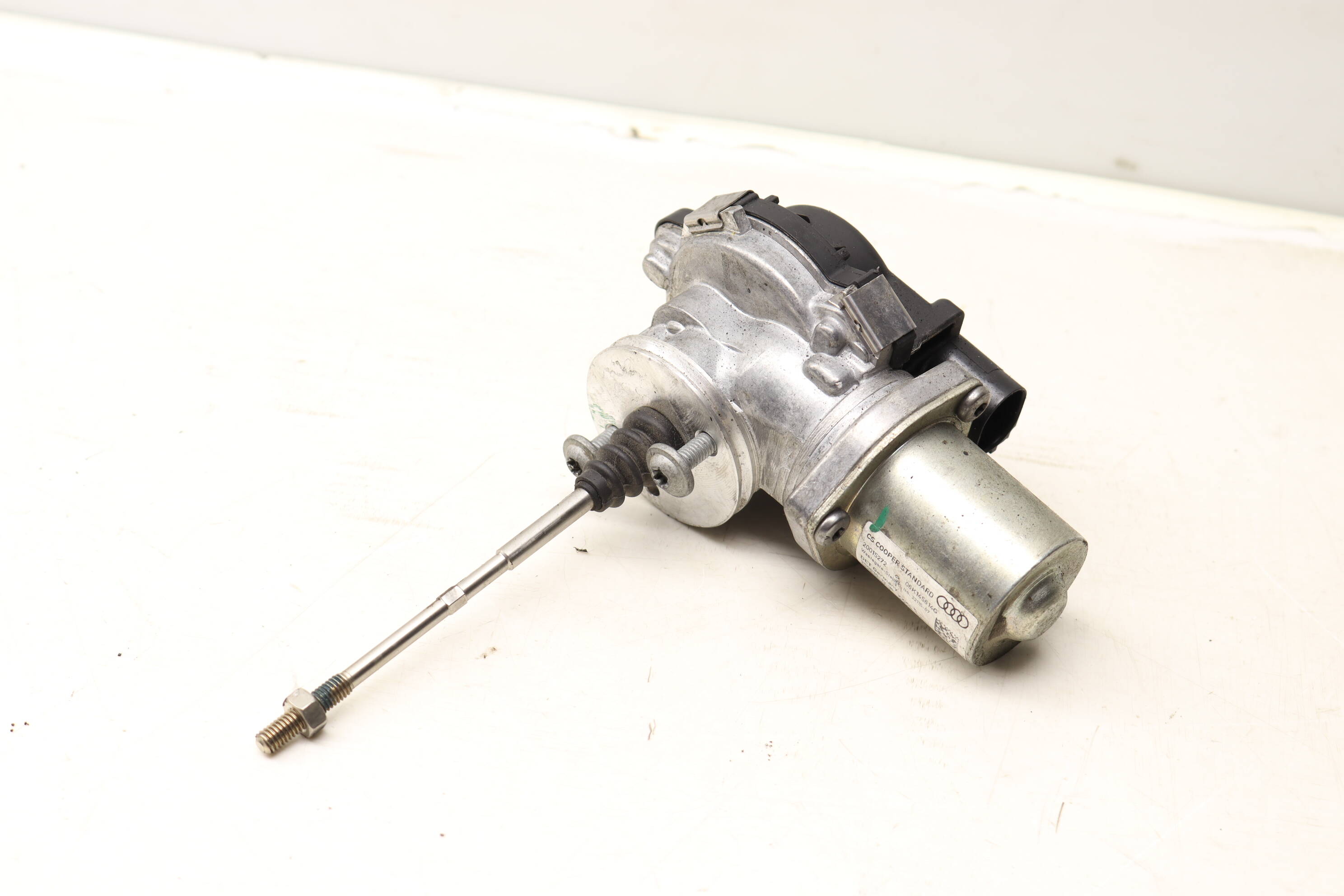 VW Turbo / Turbocharger Wastegate Actuator 06K145614G