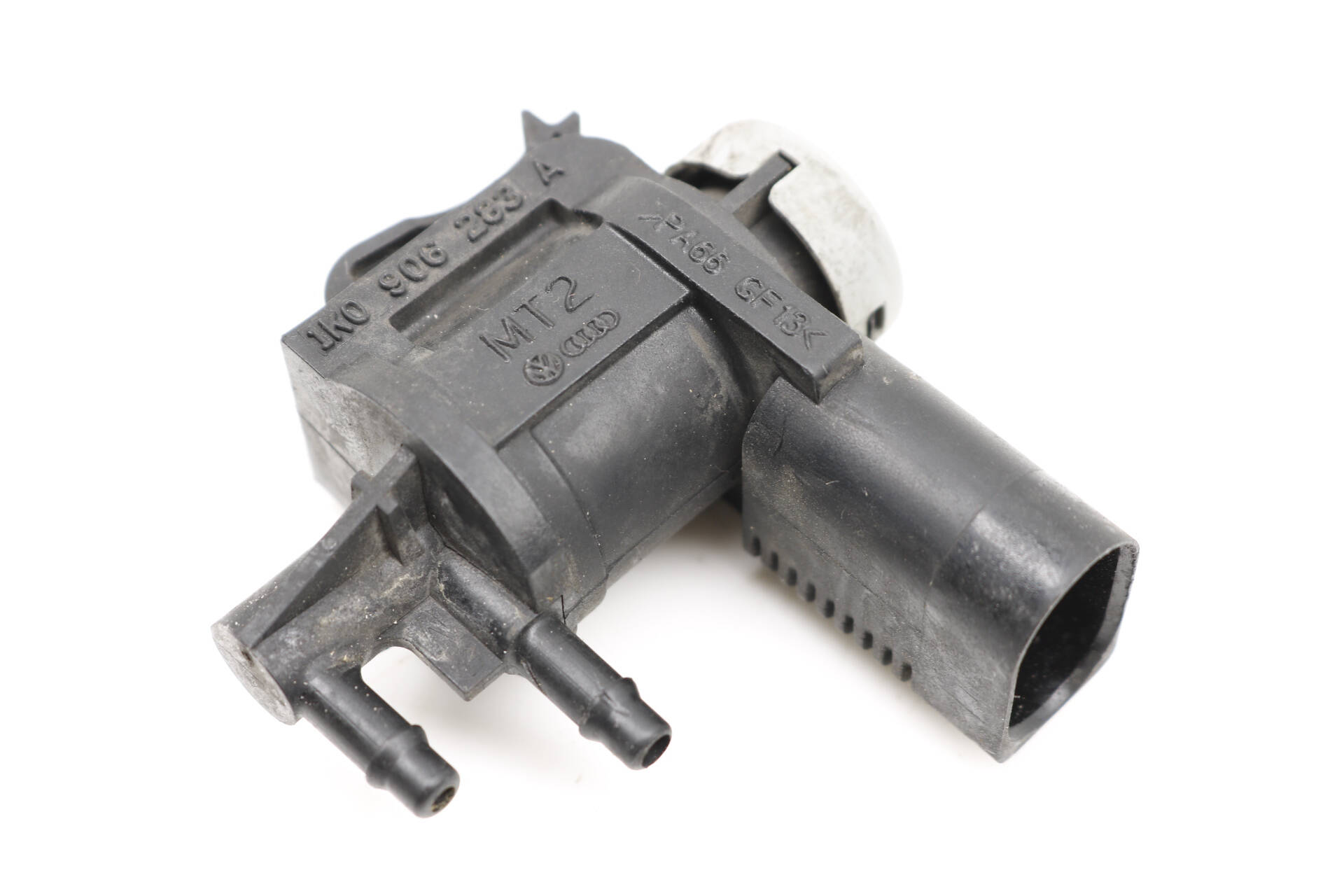 VW Vacuum Solenoid Valve 1K0906283A