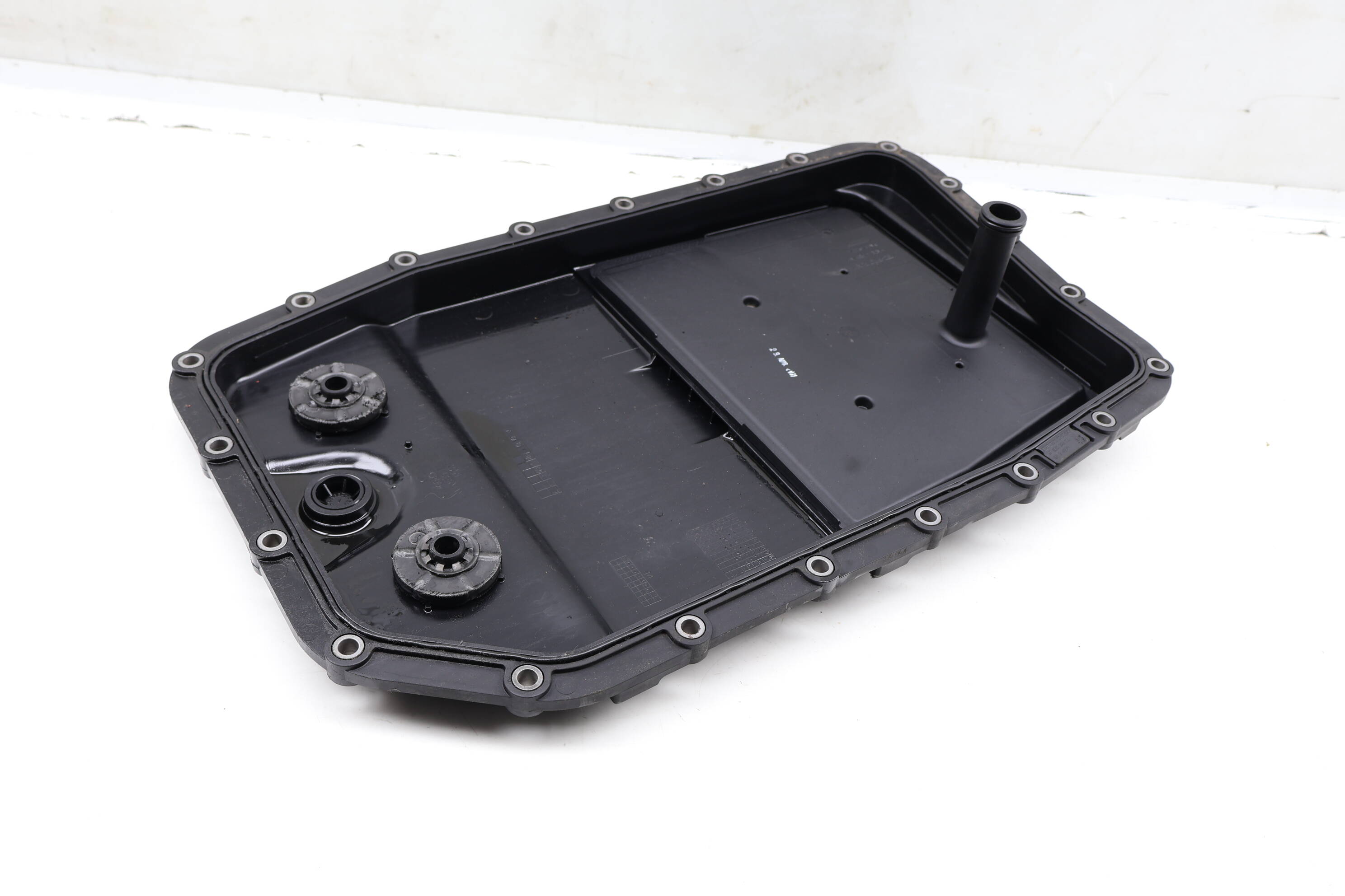 Land Rover Transmission Oil Pan / Sump LR007474