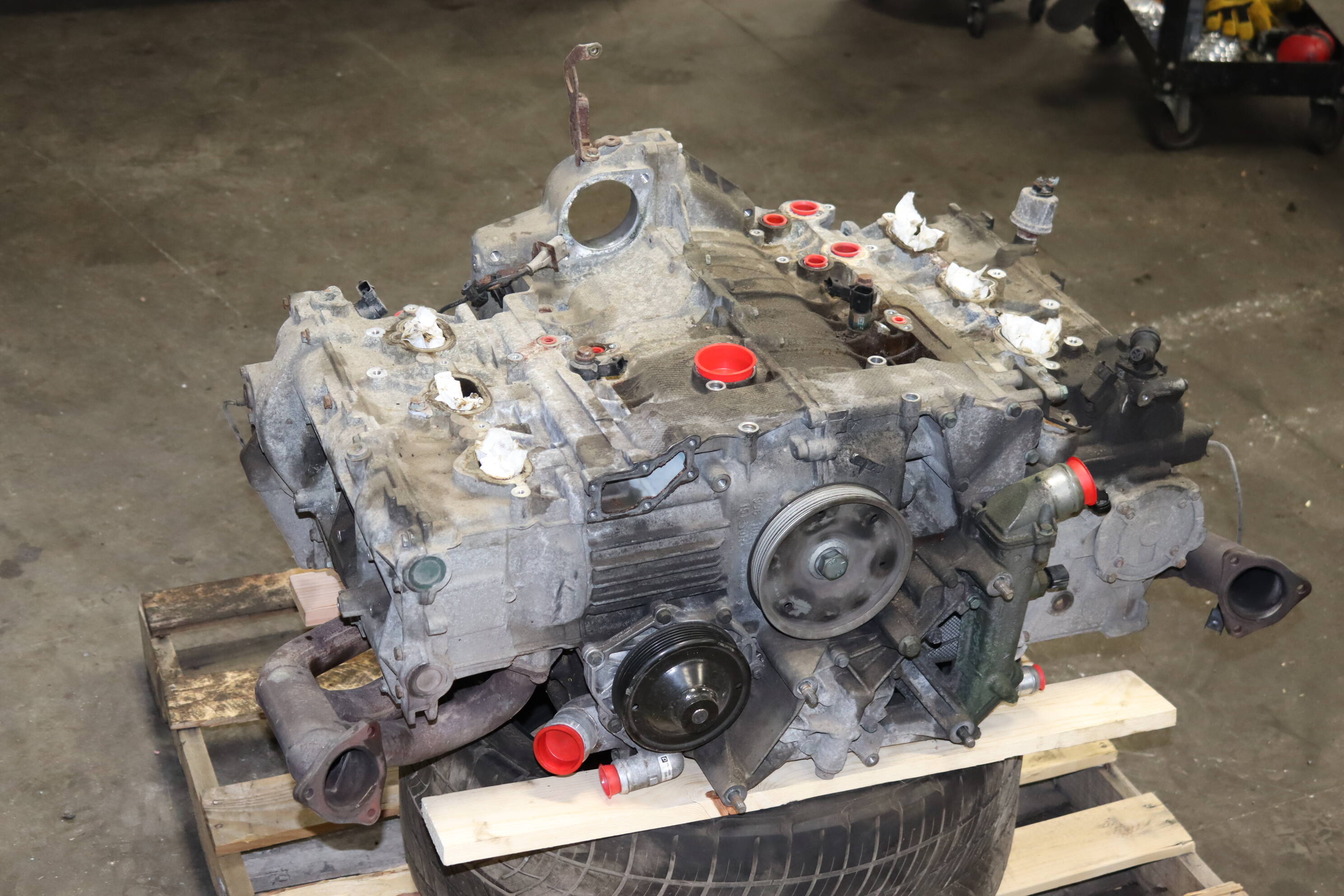 Porsche 3.4L Engine Long Block Assembly (911) 99610099650