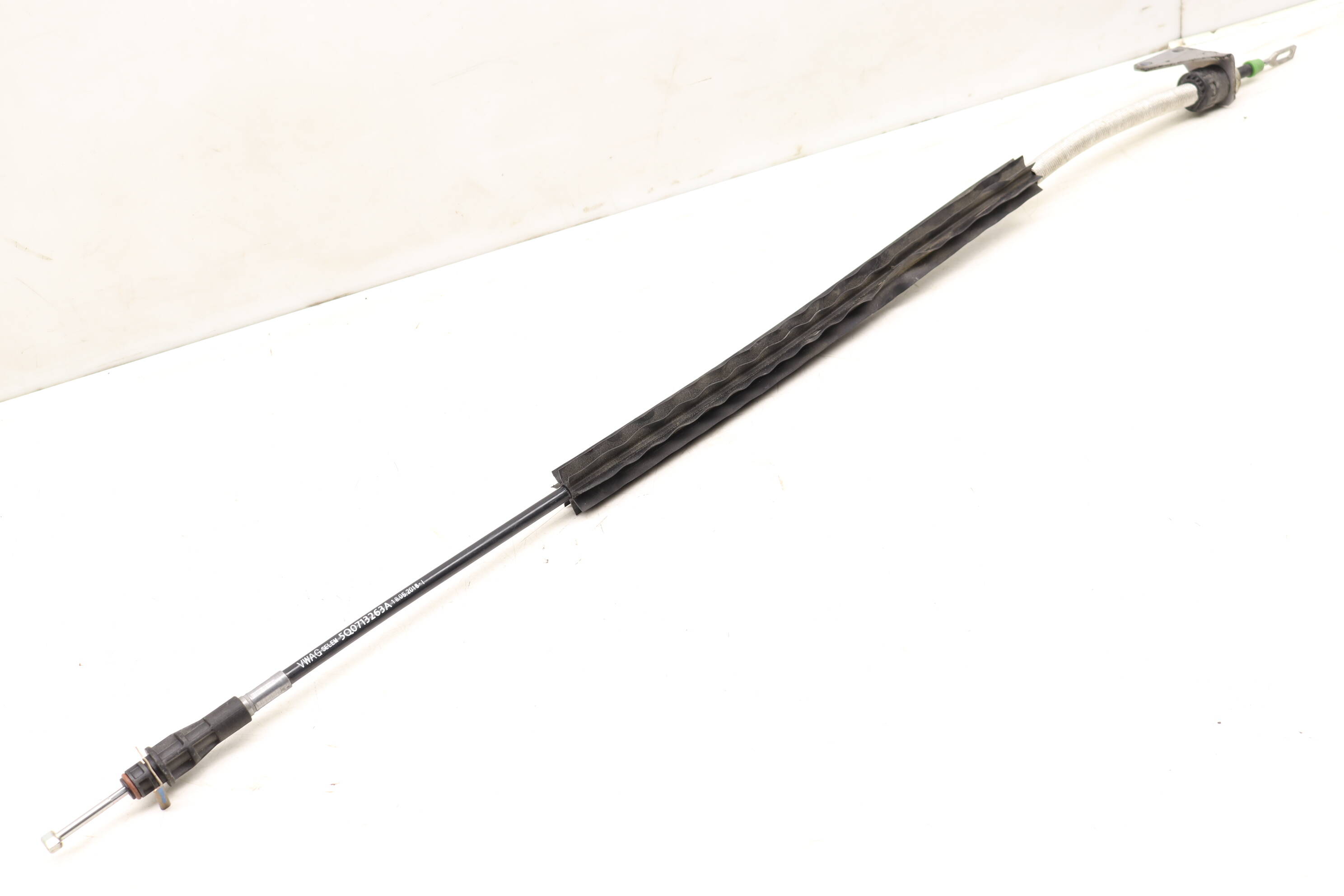 VW Automatic Shifter Linkage Cable 5Q0713263A