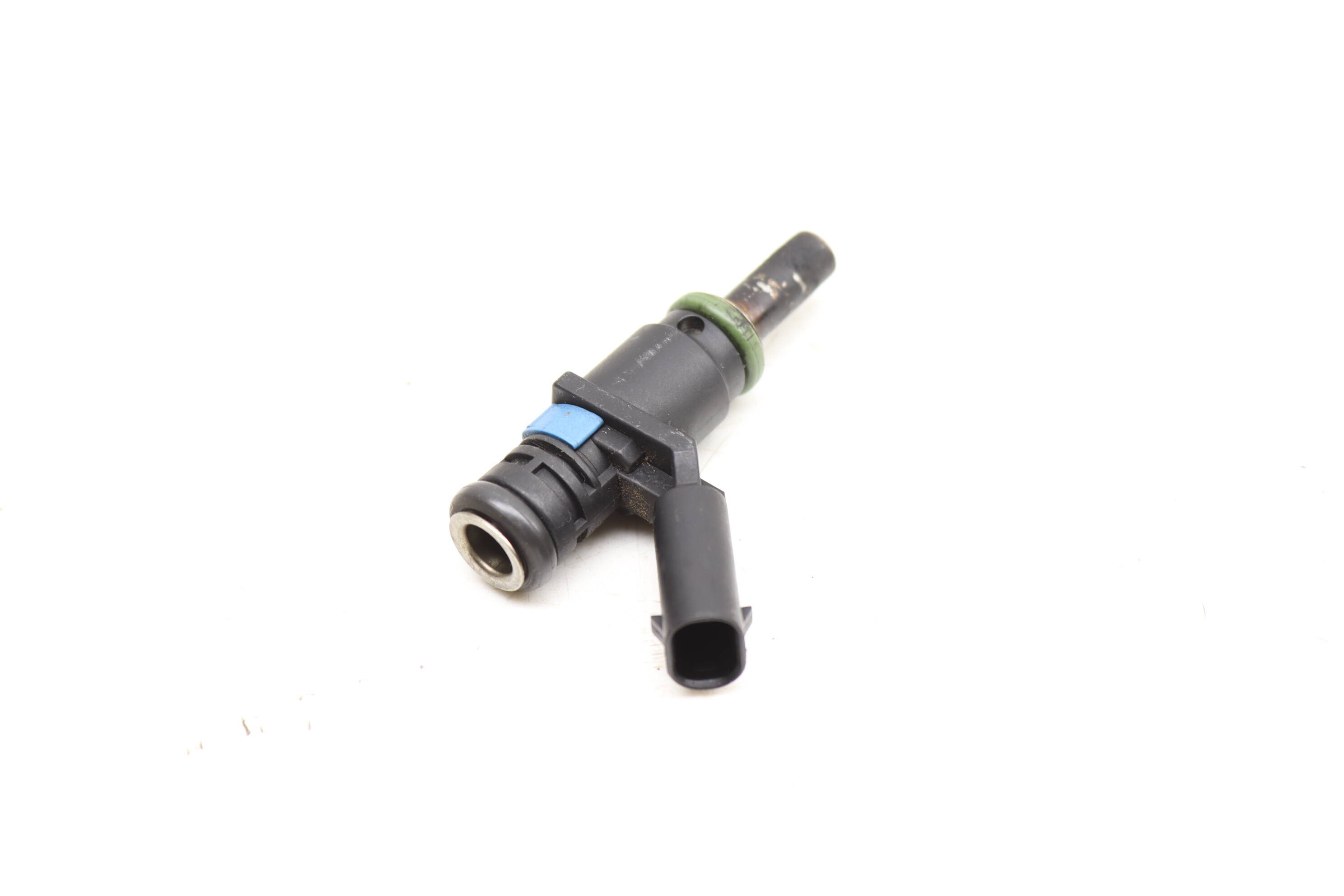 Audi Fuel Injector (Low Pressure) 06E906031