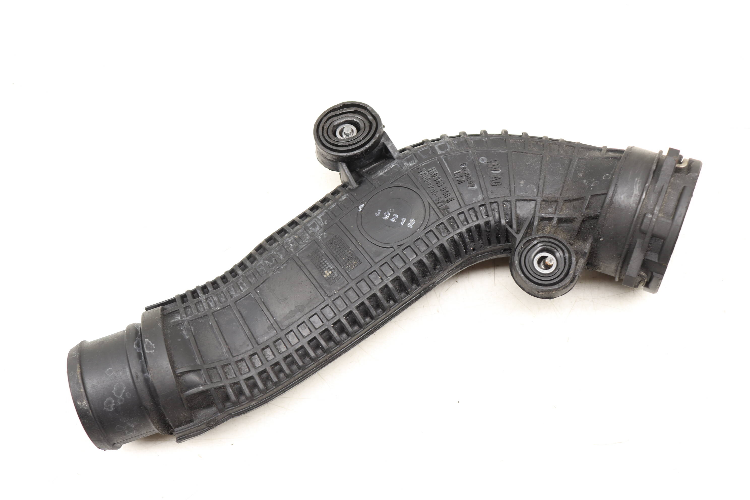 VW Turbo Intercooler Pipe / Tube 1K0145840R