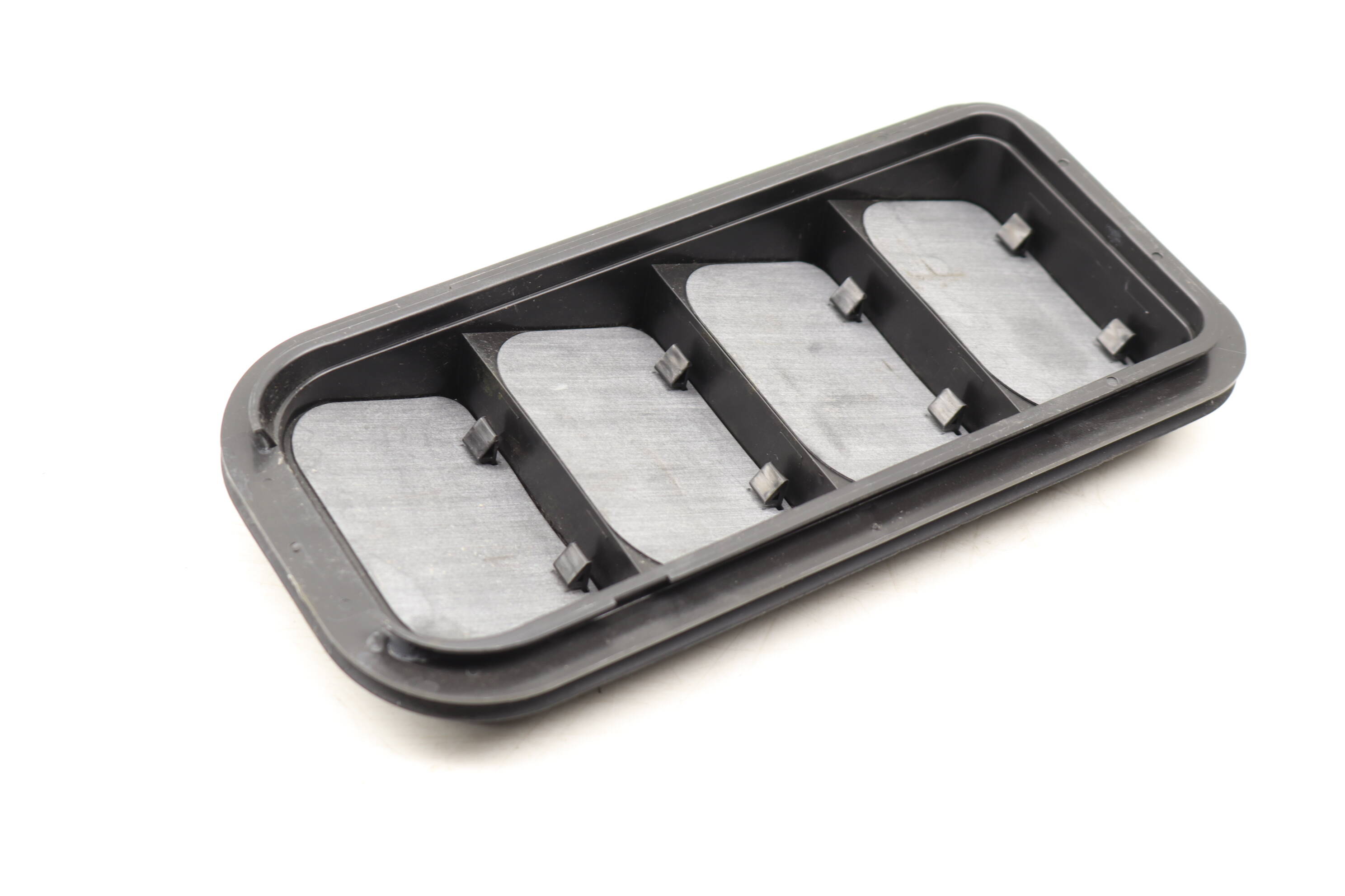 VW Air Vent Trim 7N0819465F