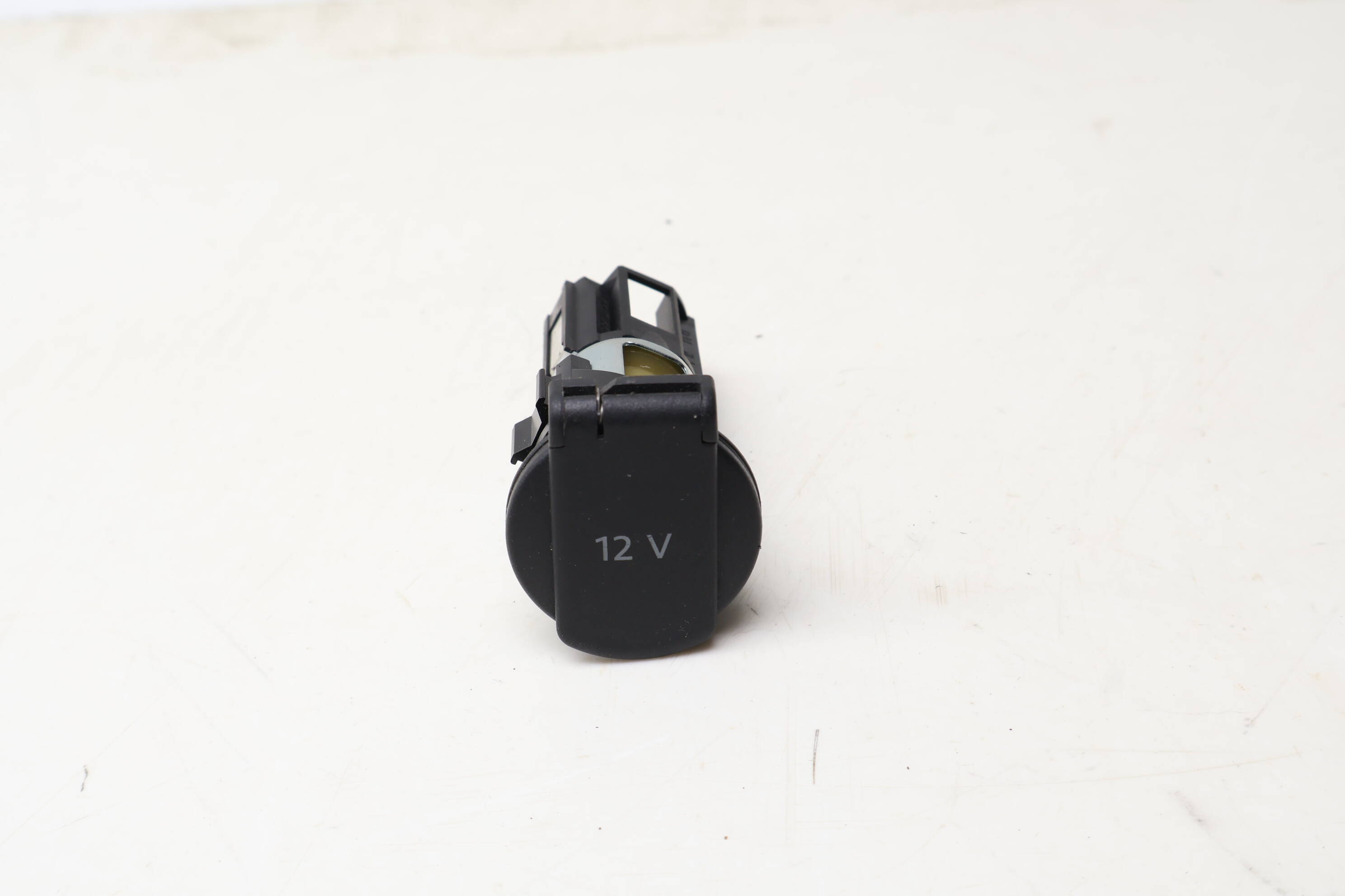 VW 12V Power Outlet (Jetta, Taos, Tiguan, ID.4, Arteon) 1K0919309
