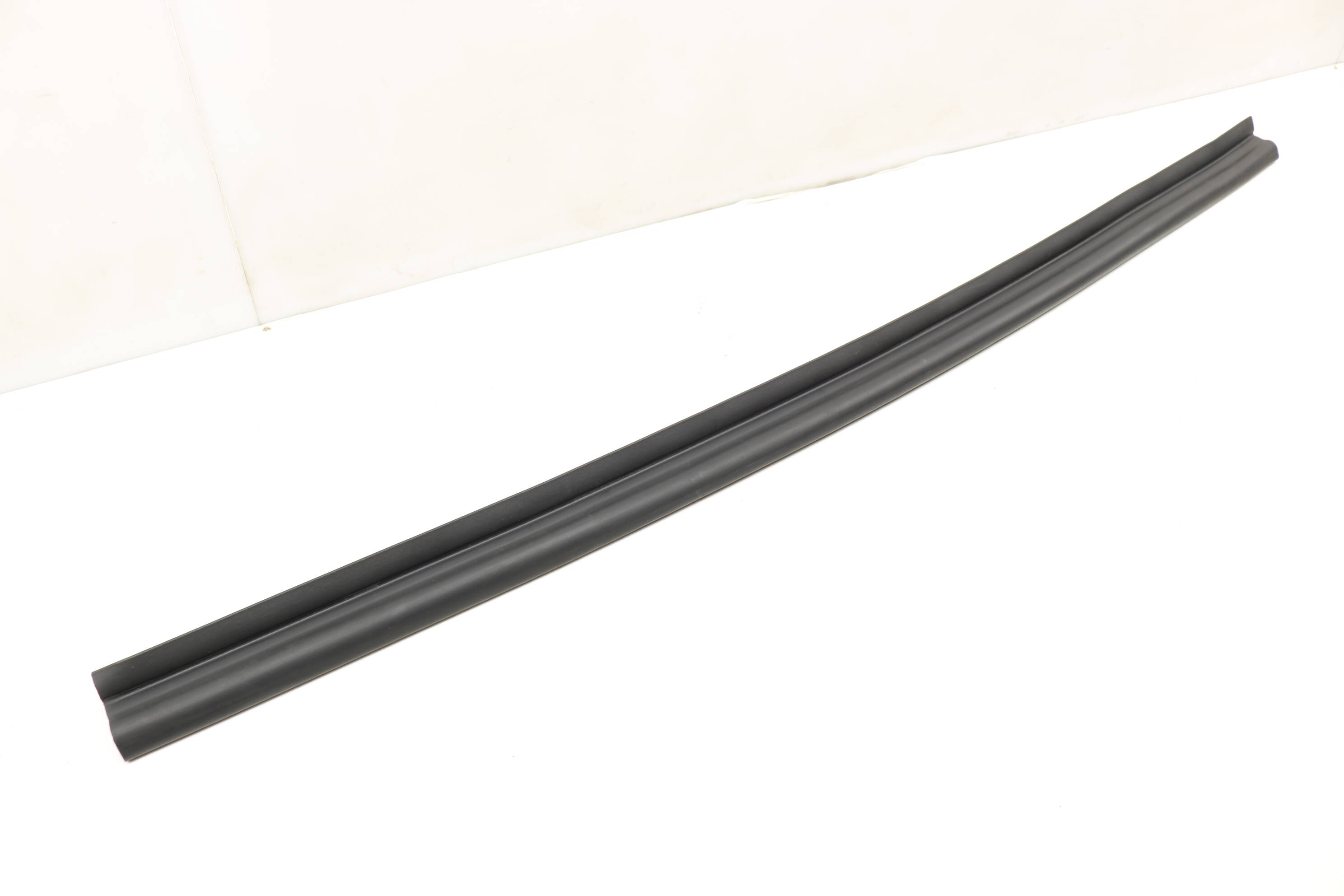 Audi Rain Tray Weather Stripping / Seal 8T0823723B