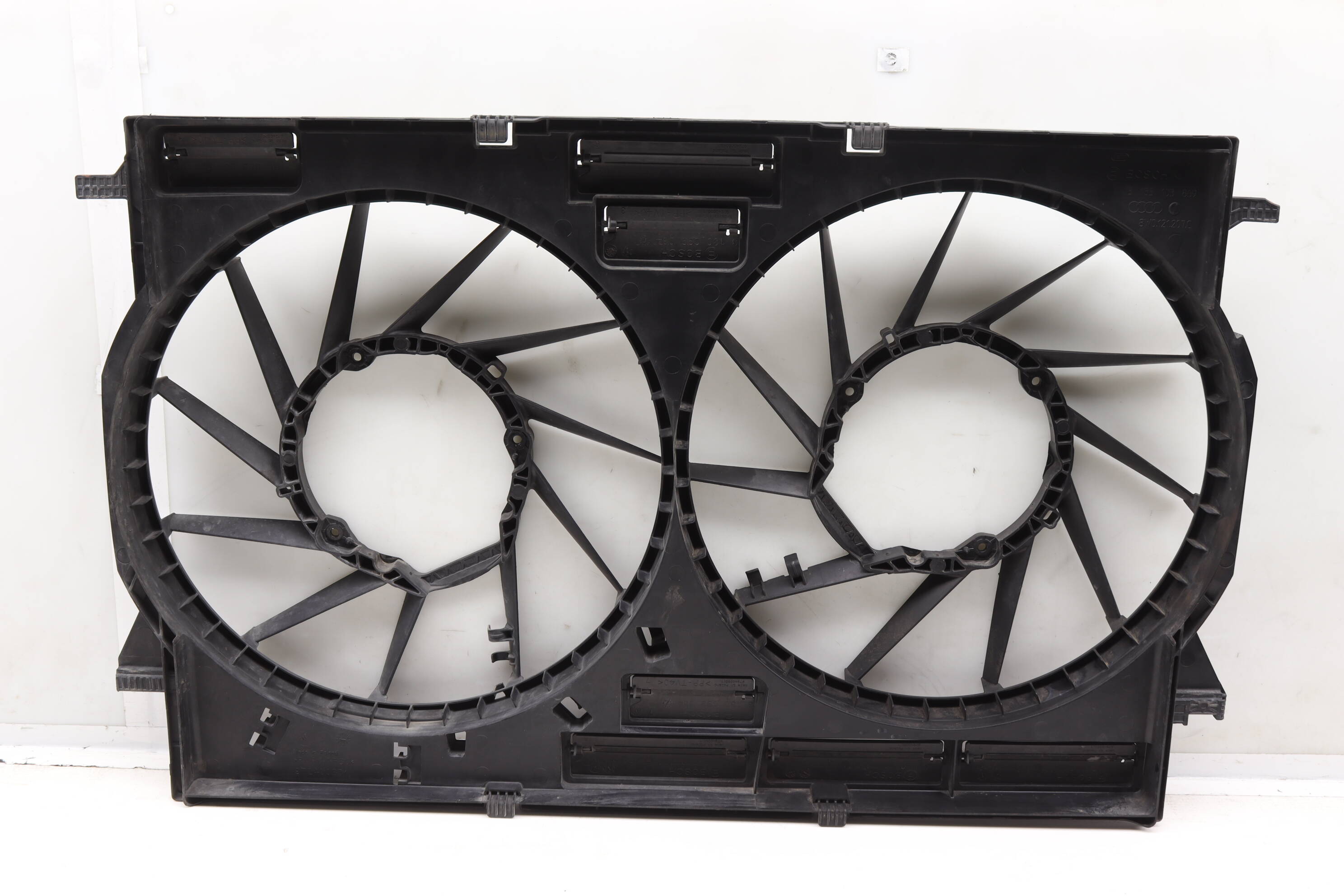 Audi Radiator Dual Fan Cowl / Housing 8W0121003D