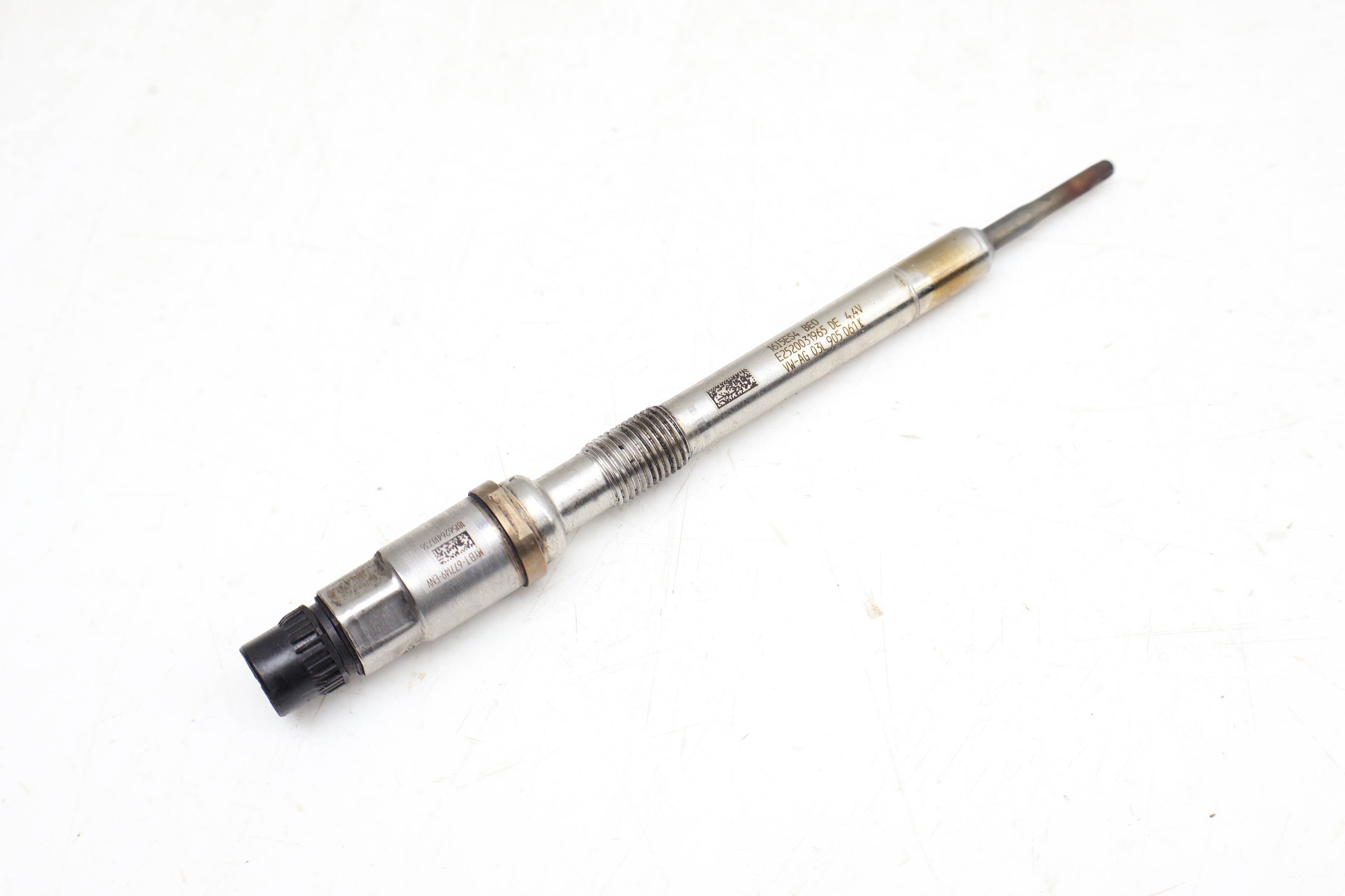 VW Glow Plug (Passat, Jetta, Beetle, Golf R, Golf) 03L905061K