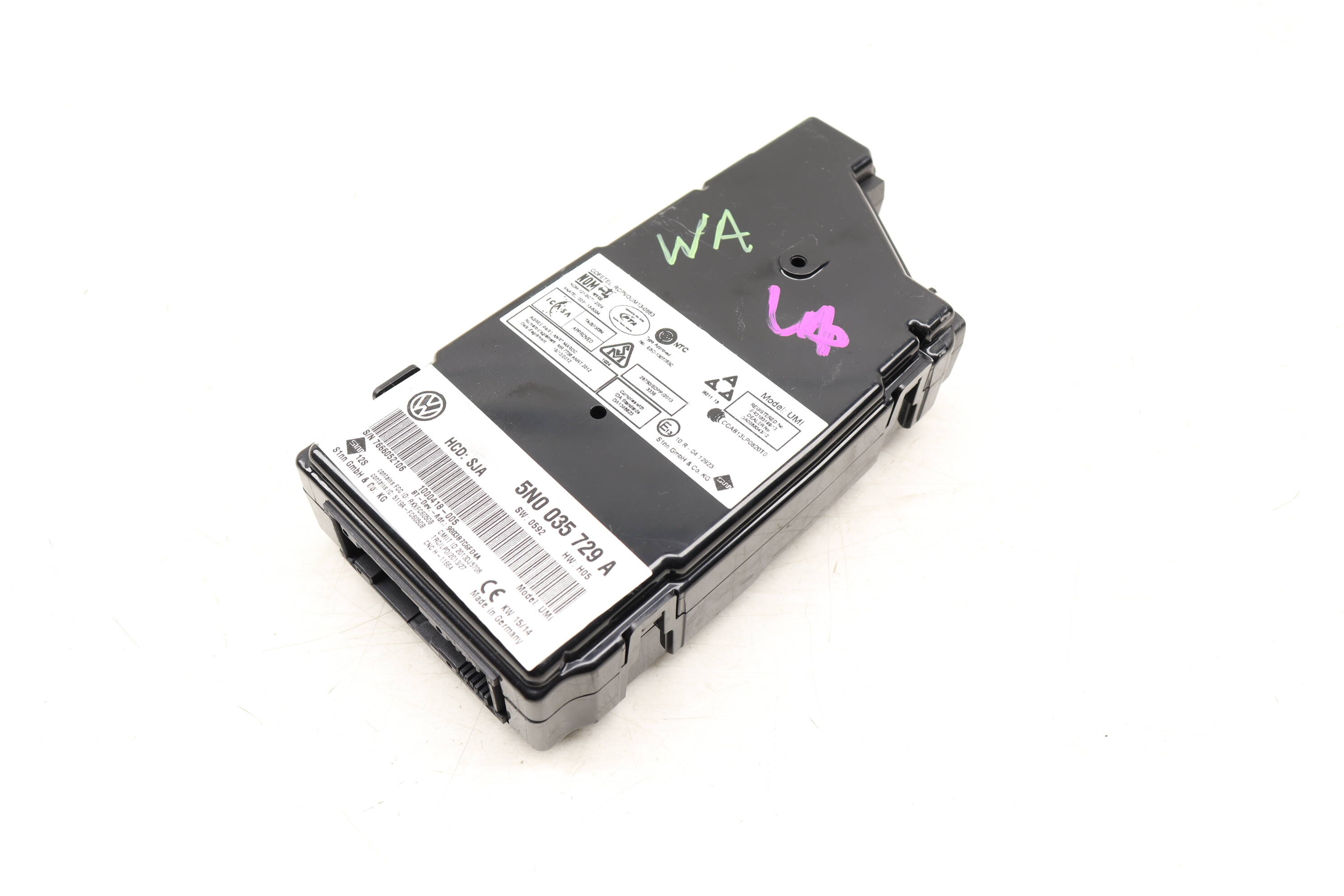 VW Mdi Media Interface Control Module 5N0035729A