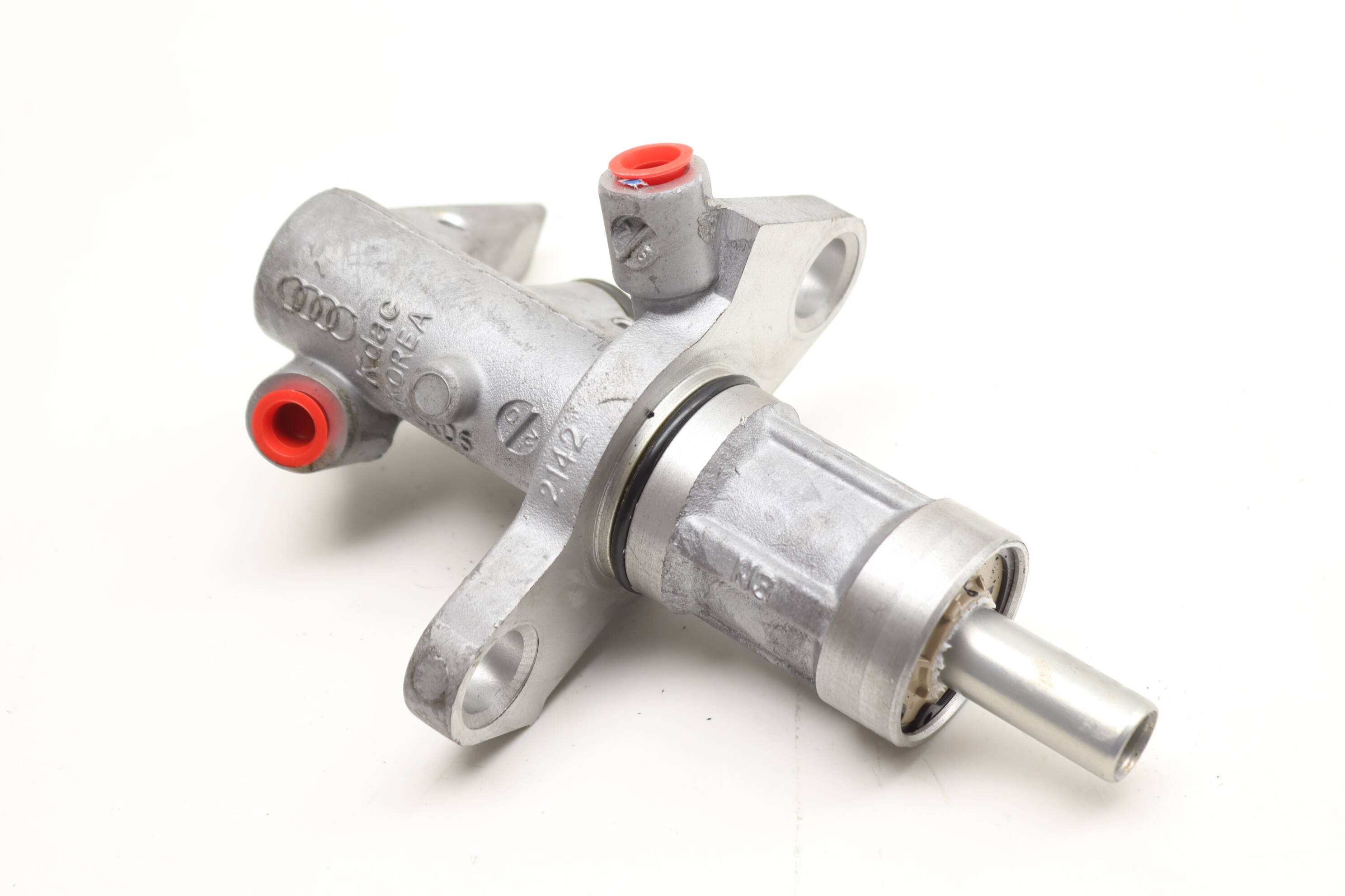Audi Brake Master Cylinder 4G1611021A