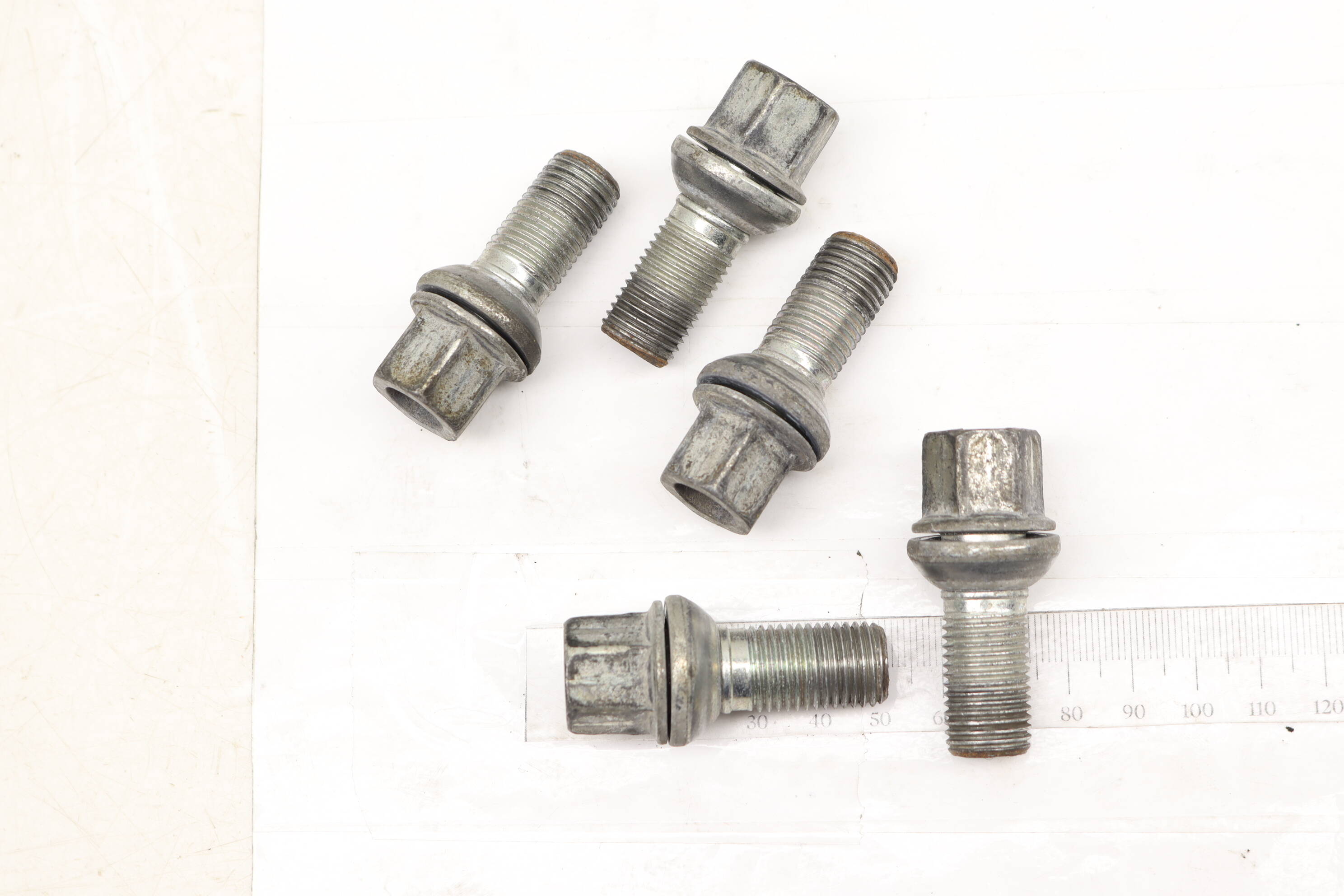 Audi Suspension Screw / Bolt 8E0407643A