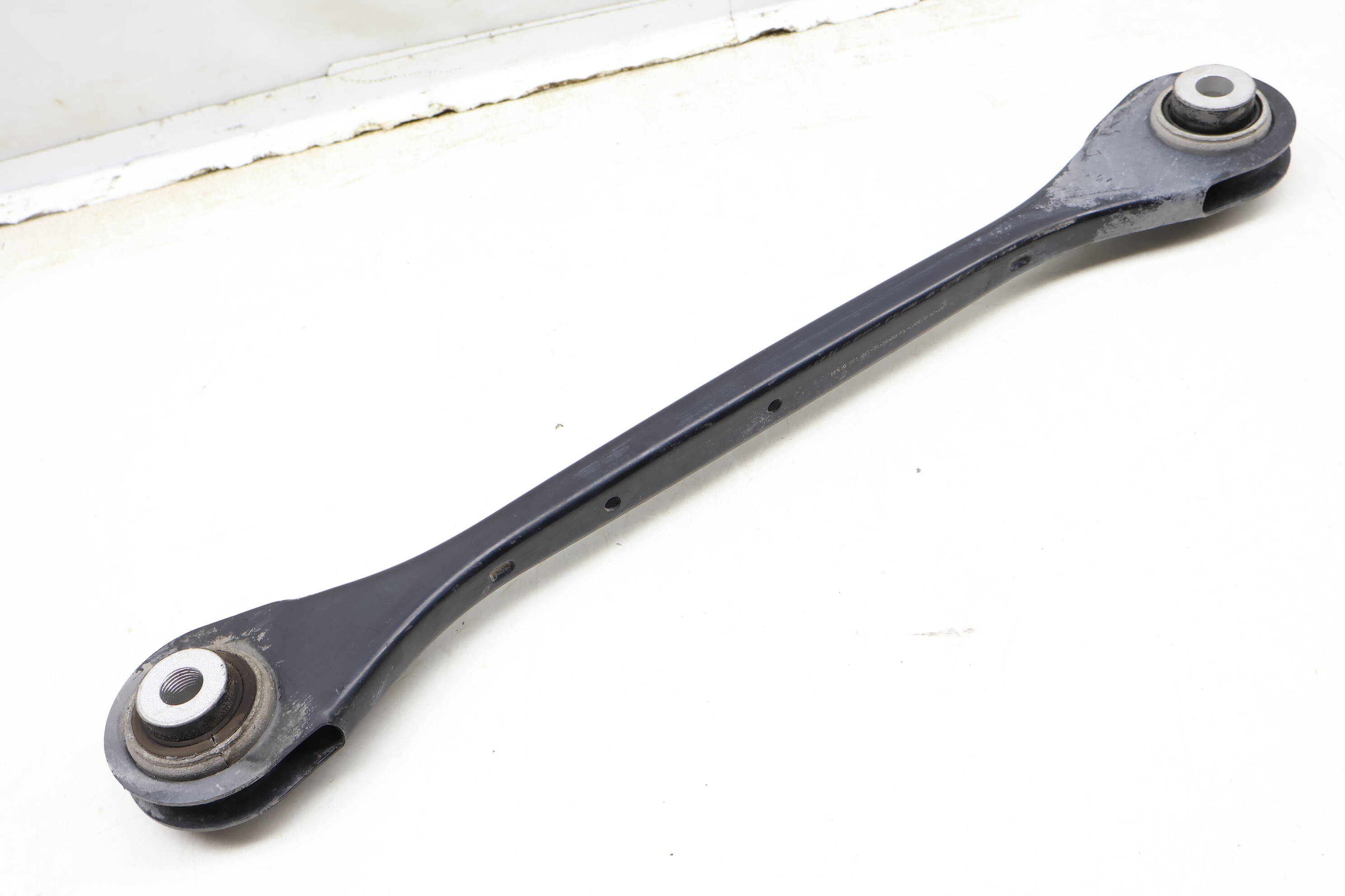 BMW Rear Right Lower Control Arm (X4, X3) 33306871016