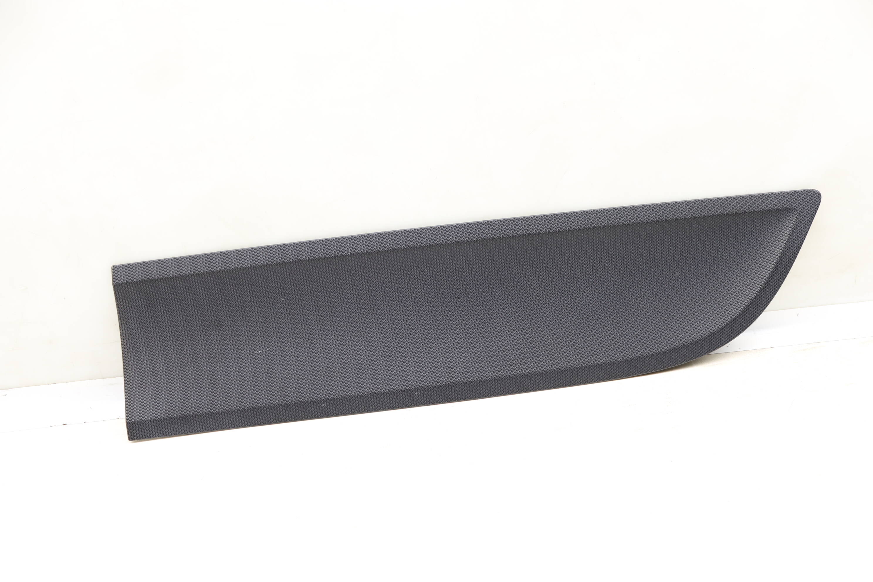 Porsche Rear Left Lower Door Molding / Trim (Macan) 95B839889D