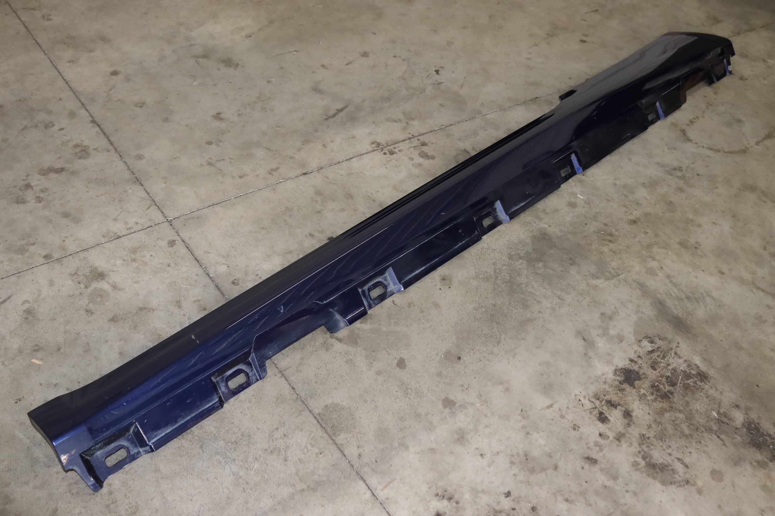 Audi Left Side Skirt / Rocker Panel 8W7853855B