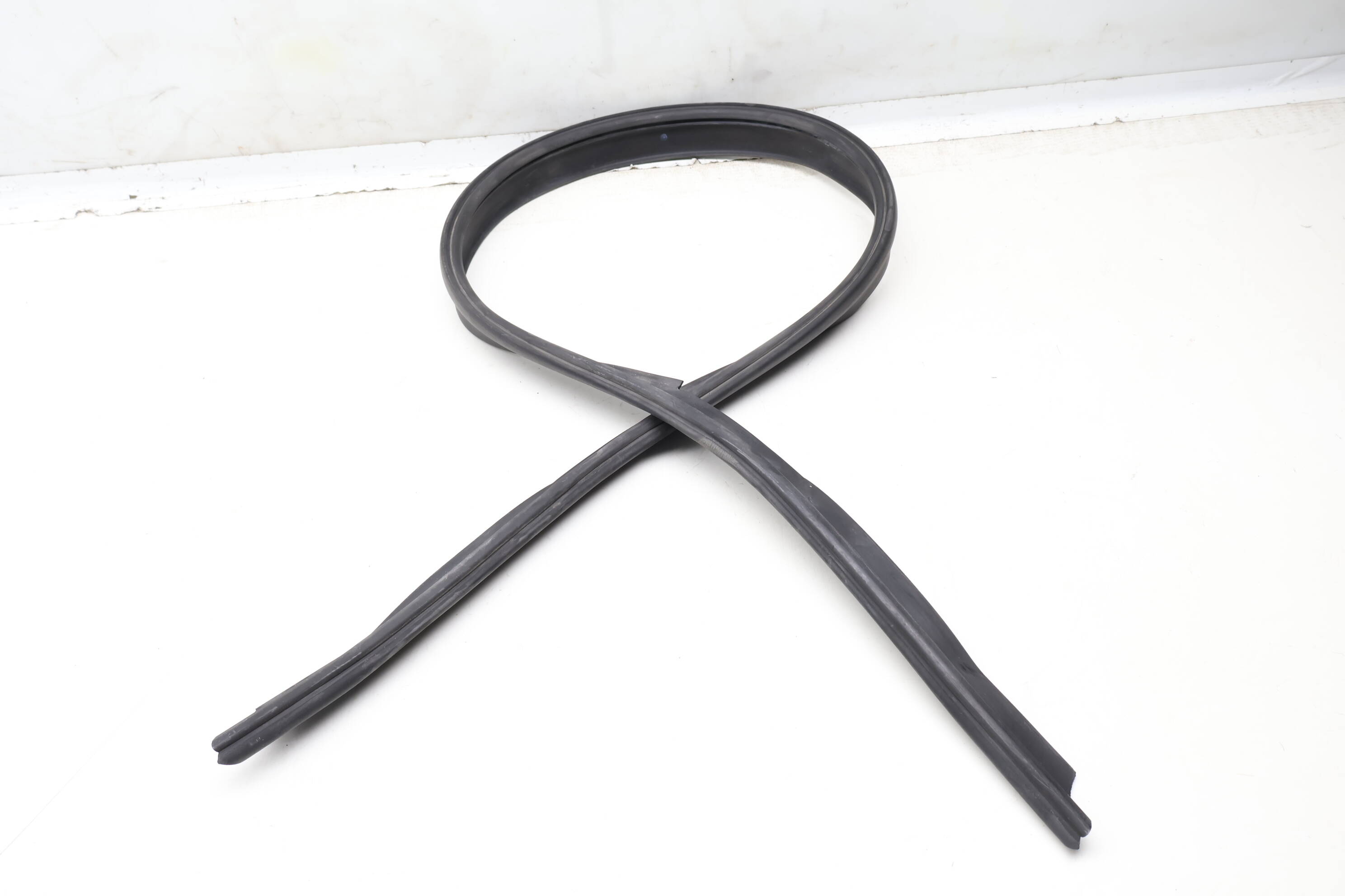 BMW Front Engine Bay Seal / Hood Weather Stripping 51767255802